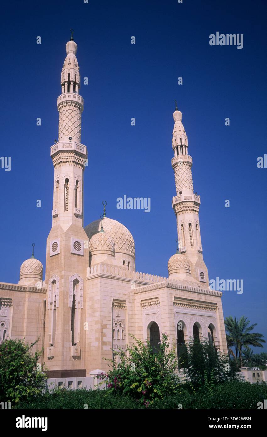 UAE, Dubai, Jumairah Mosque, one of the most beautiful mosques in the ...