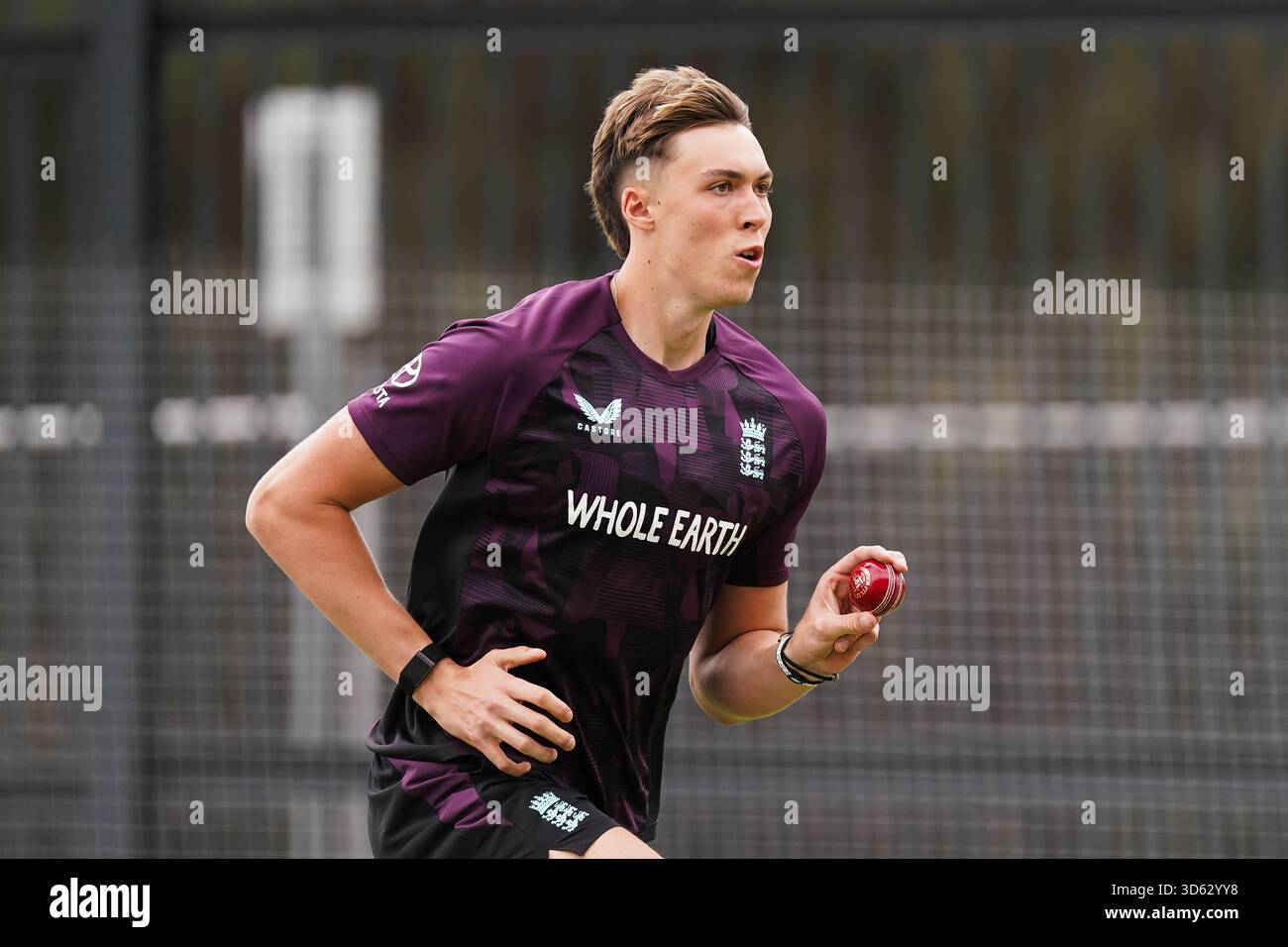 England's Josh Hull runs in to bowl during a nets session at the Optus ...