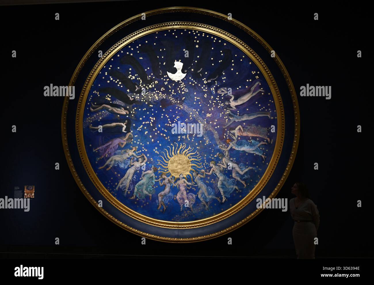 The 12 feet-diameter half scale design for The Hours depicts 24 female ...