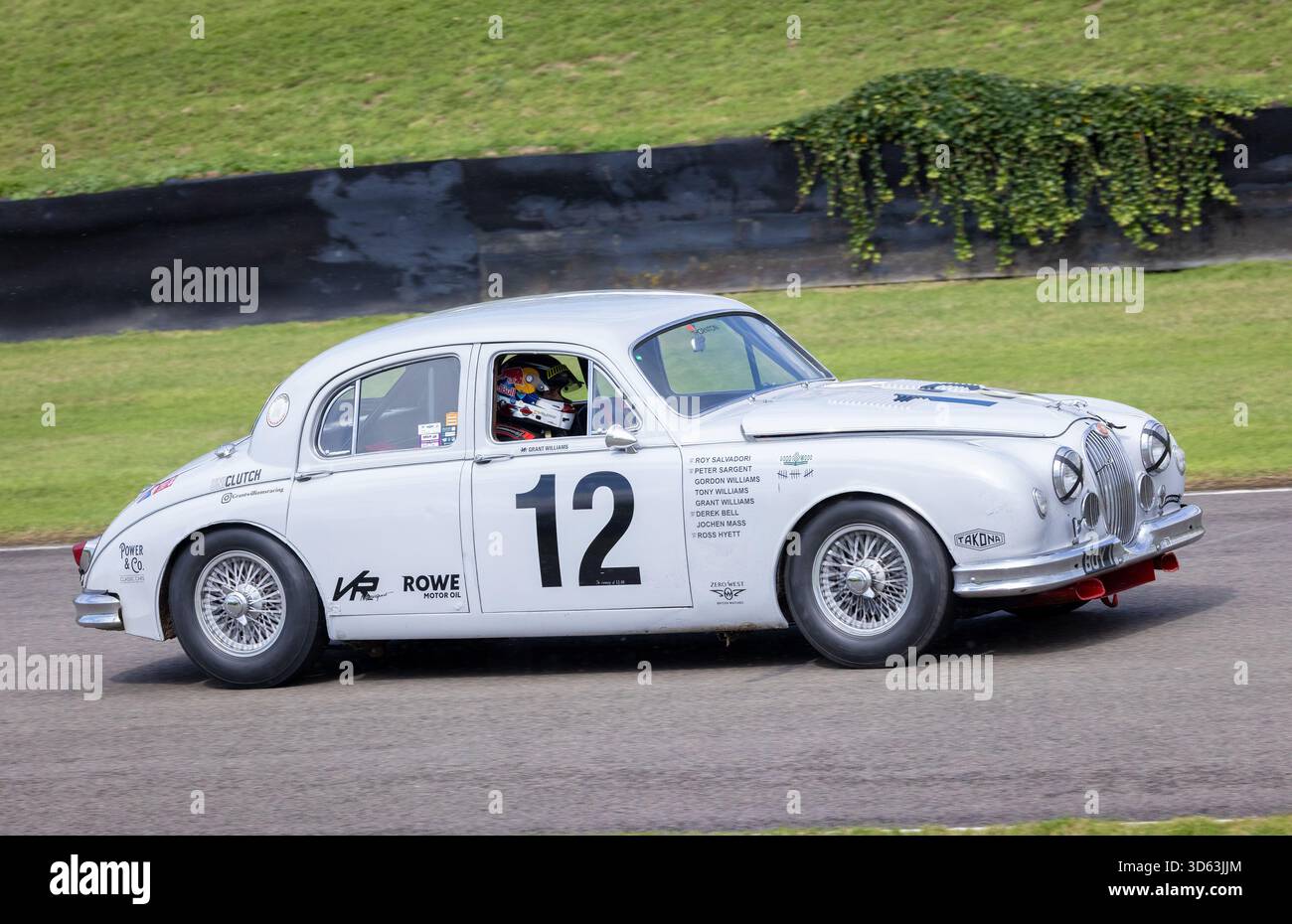 Neel Jani in the 1959 Jaguar MkI during the St Mary's Trophy race at ...