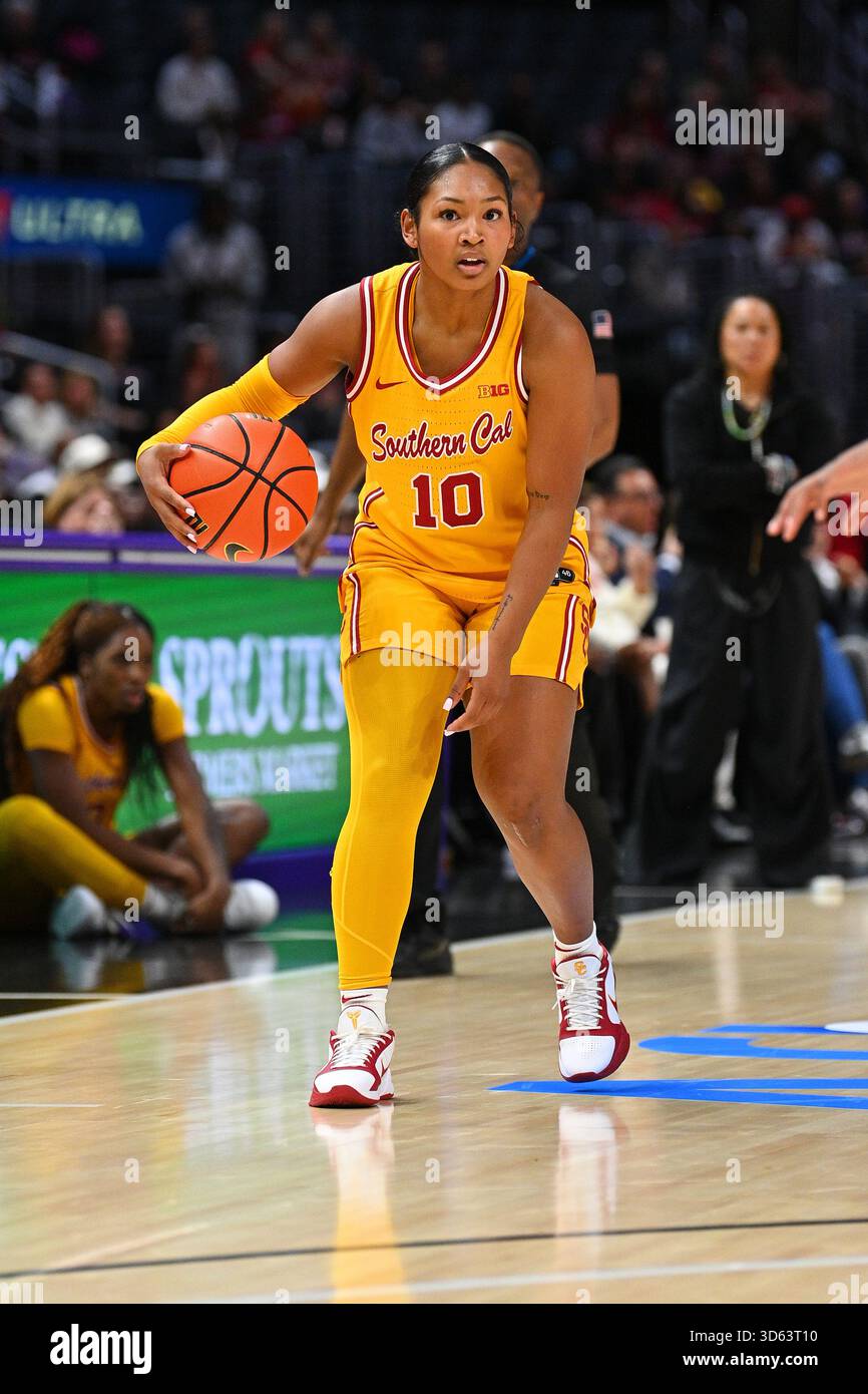 LOS ANGELES, CA - NOVEMBER 15: USC Trojans guard Malia Samuels (10 ...