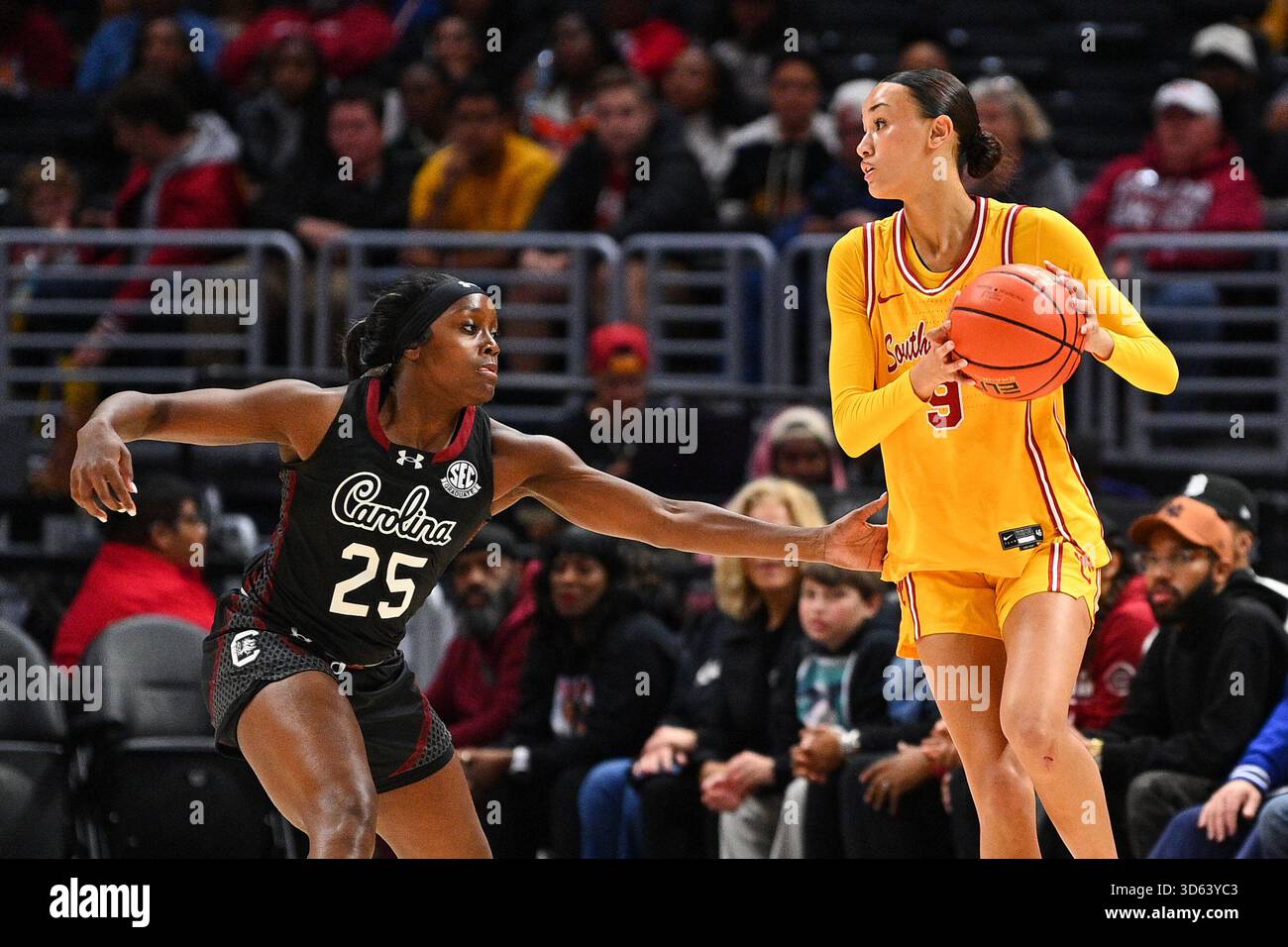 LOS ANGELES, CA - NOVEMBER 15: USC Trojans guard Jazzy Davidson (9 ...