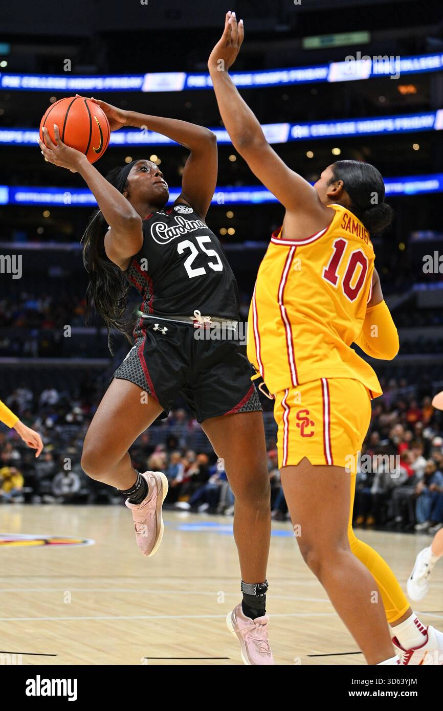 LOS ANGELES, CA - NOVEMBER 15: South Carolina Gamecocks guard Raven ...