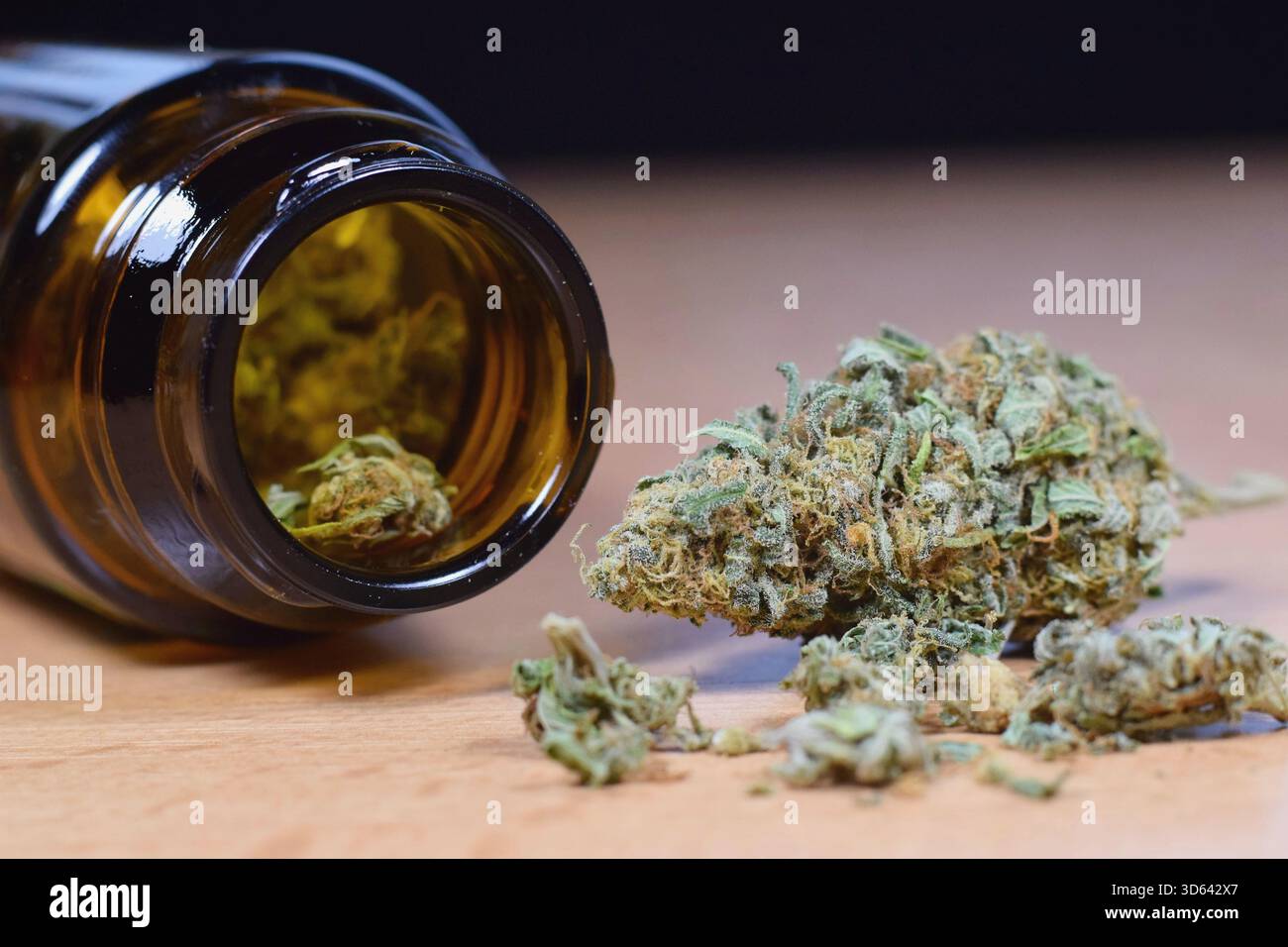 Rolled joint on table hi-res stock photography and images - Alamy