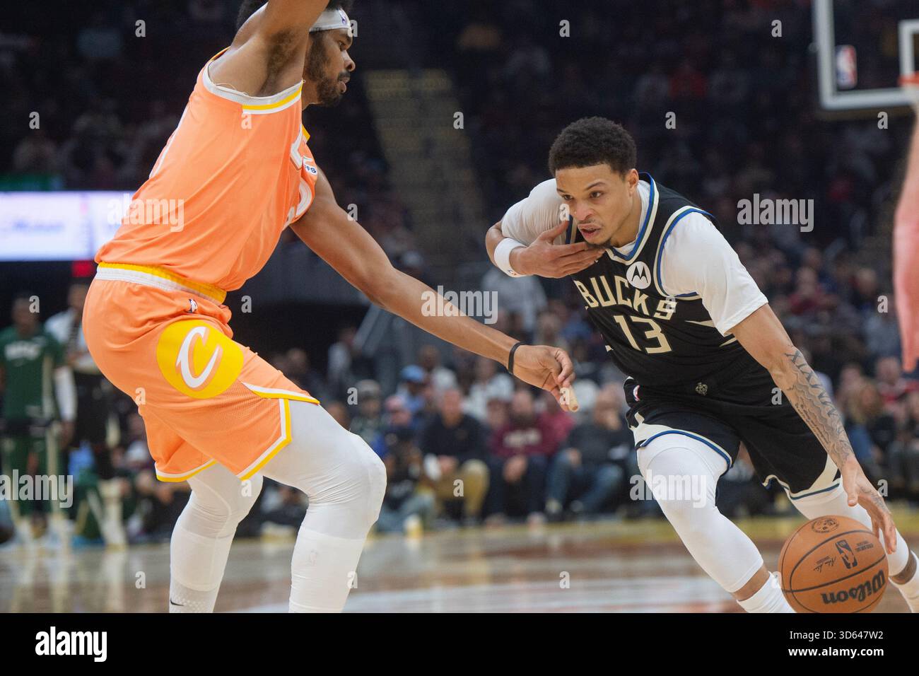 Cleveland Cavaliers' Jarrett Allen, left, defends against Milwaukee ...