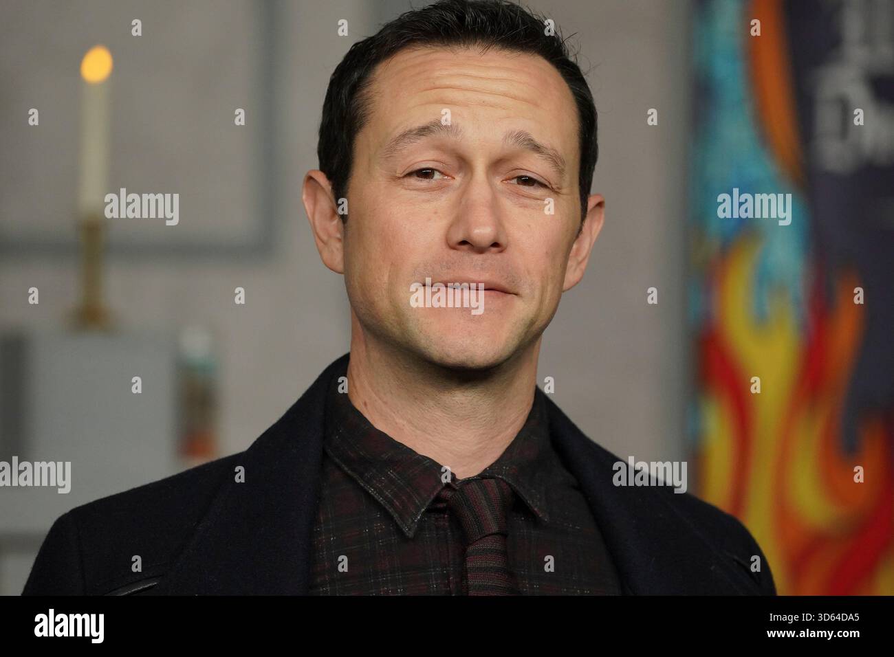 Joseph Gordon Levitt arrives at the premiere of "Wake Up Dead Man: A ...