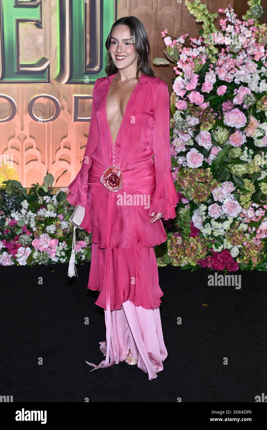 Emma Rose Léger walking the red carpet at 'Wicked: For Good!' New York ...