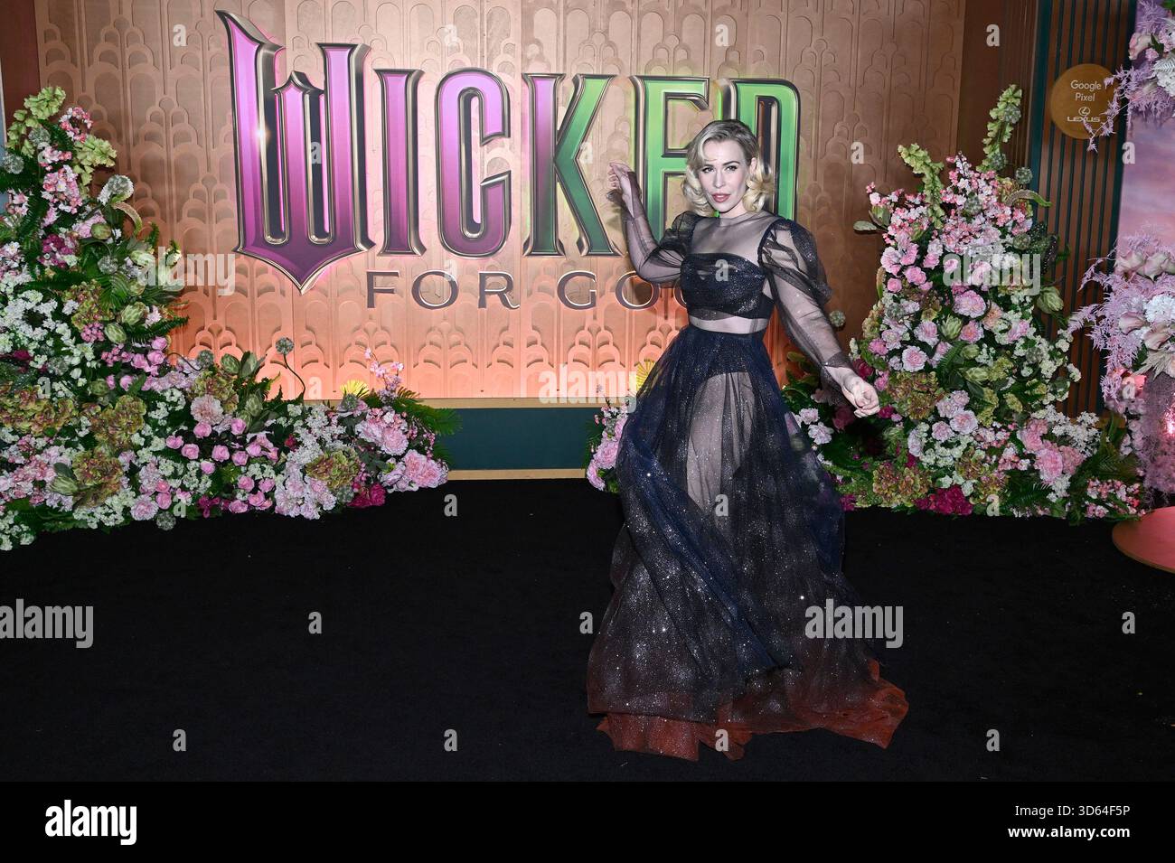 Natasha Bedingfield walking the red carpet at 'Wicked: For Good!' New ...