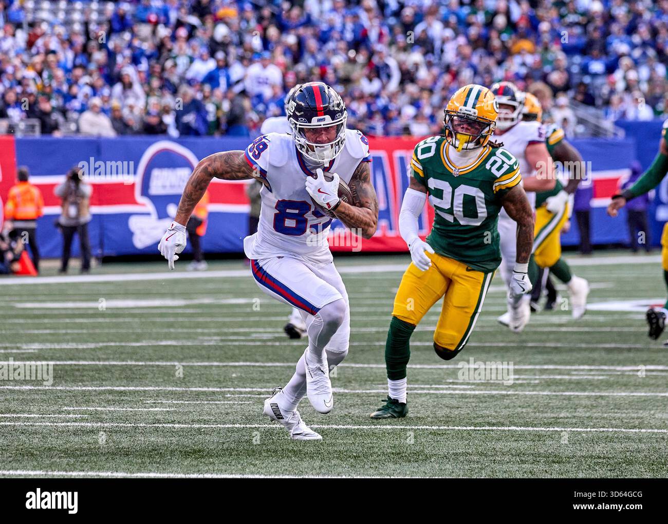 New York Giants wide receiver Lil'Jordan Humphrey (89) on catch and run ...