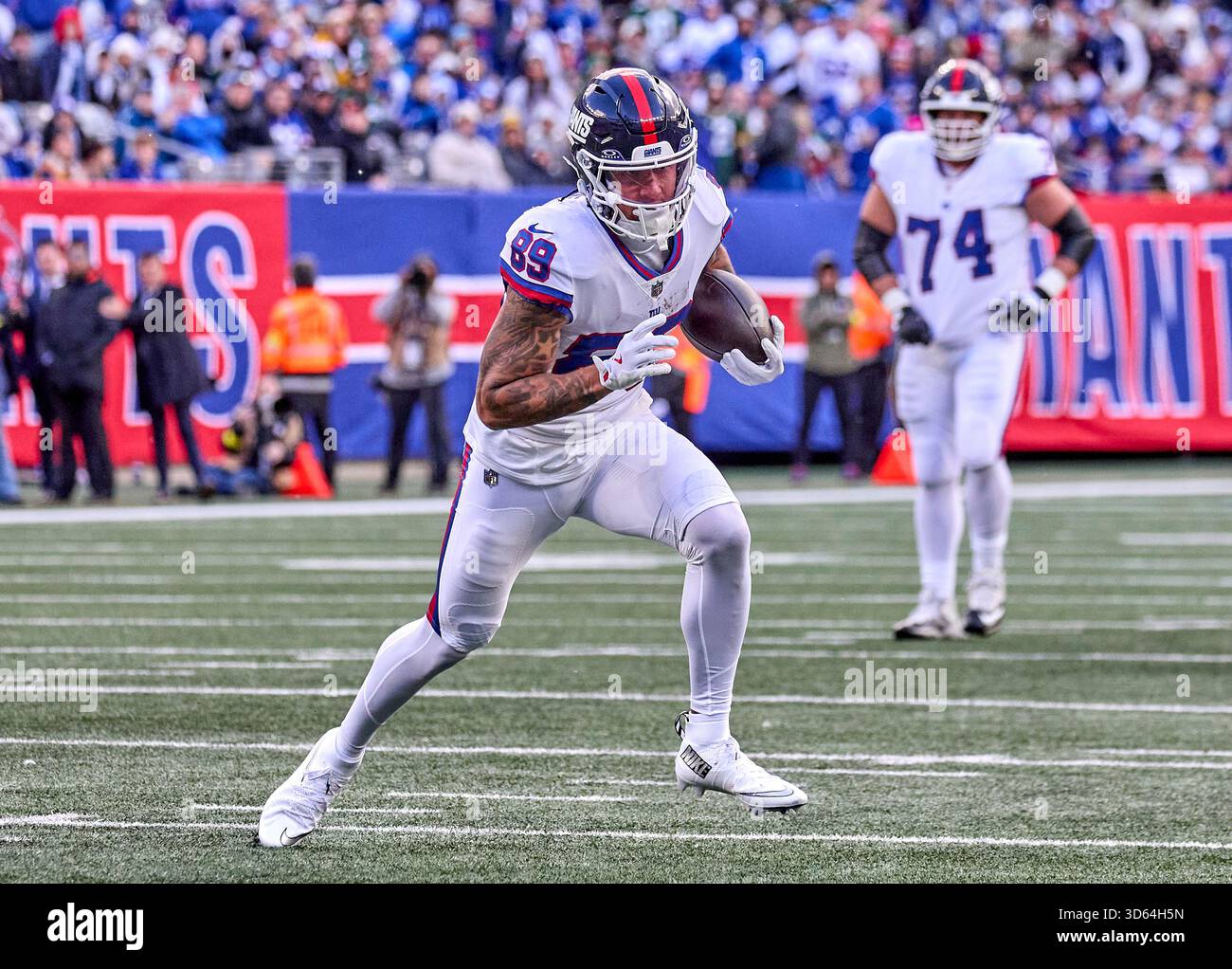 New York Giants wide receiver Lil'Jordan Humphrey (89) on catch and run ...