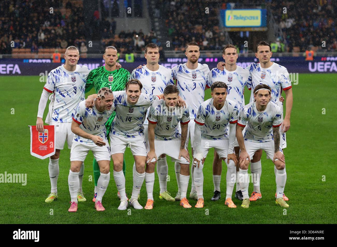 Milan, Italy, 16th November 2025. The Norway starting eleven line up ...