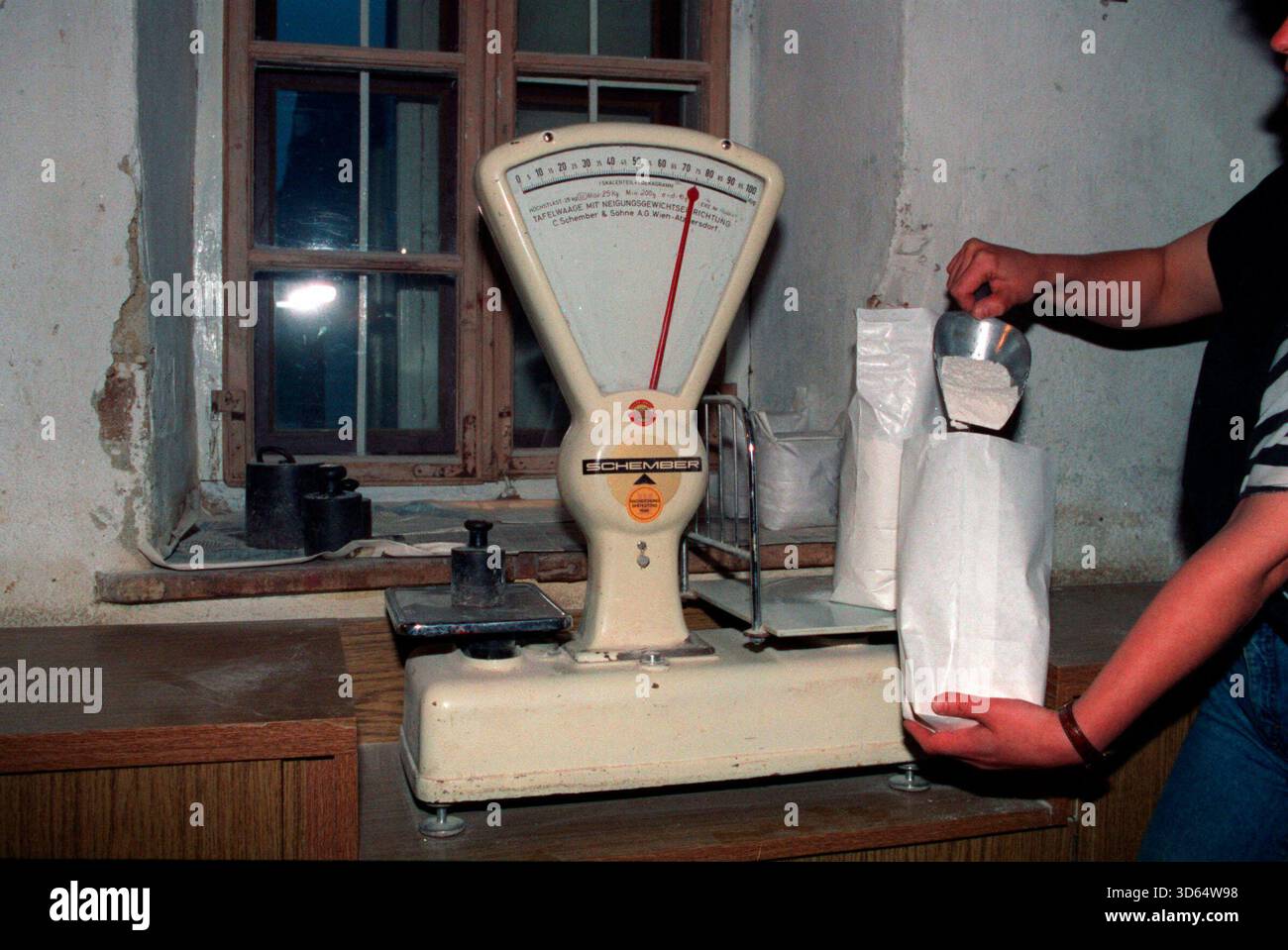 RECORD DATE NOT STATED a scale used for weighing the weight of an ...