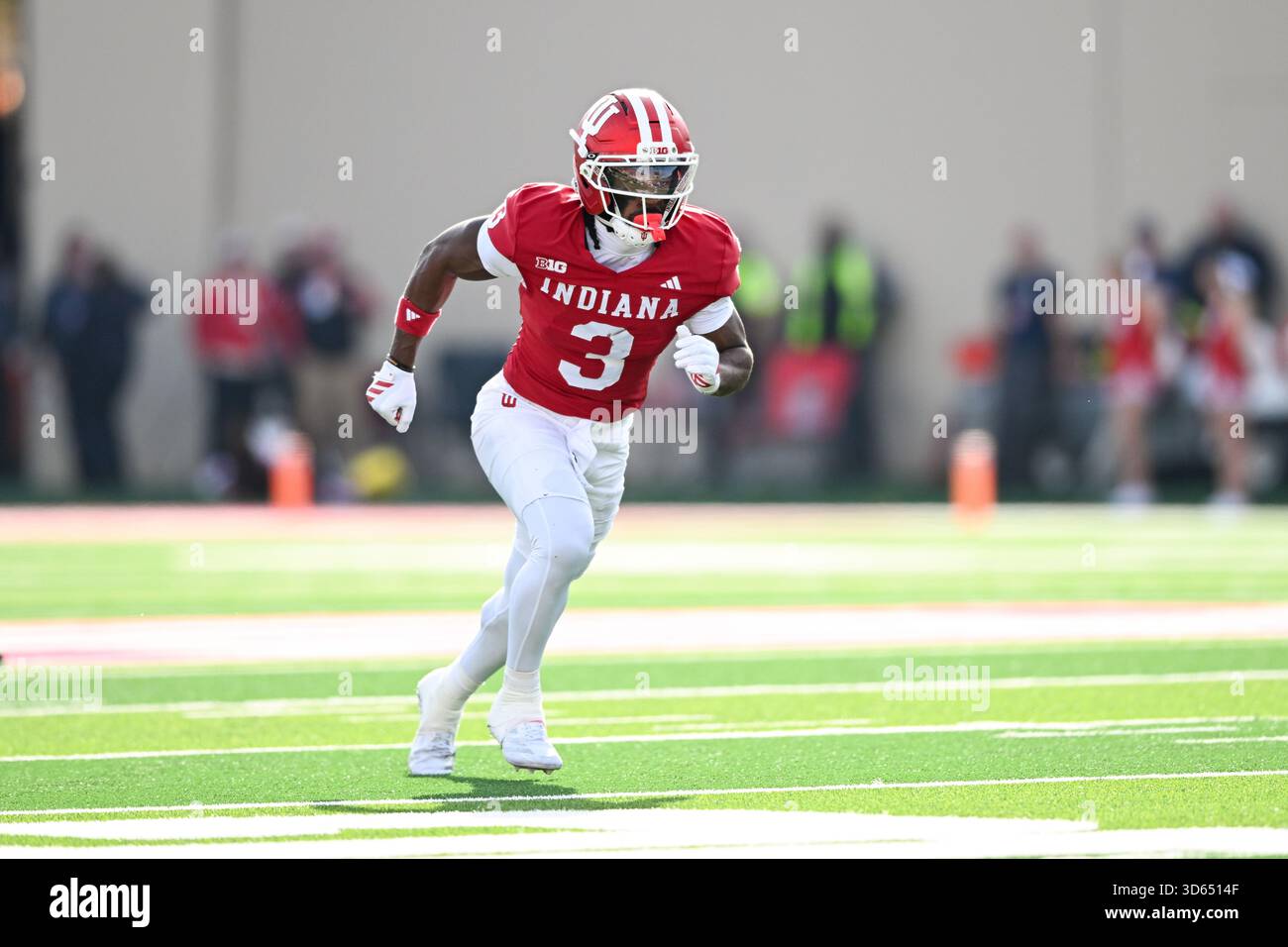 BLOOMINGTON, IN - NOVEMBER 15: Indiana Hoosiers WR Omar Cooper Jr. (3 ...