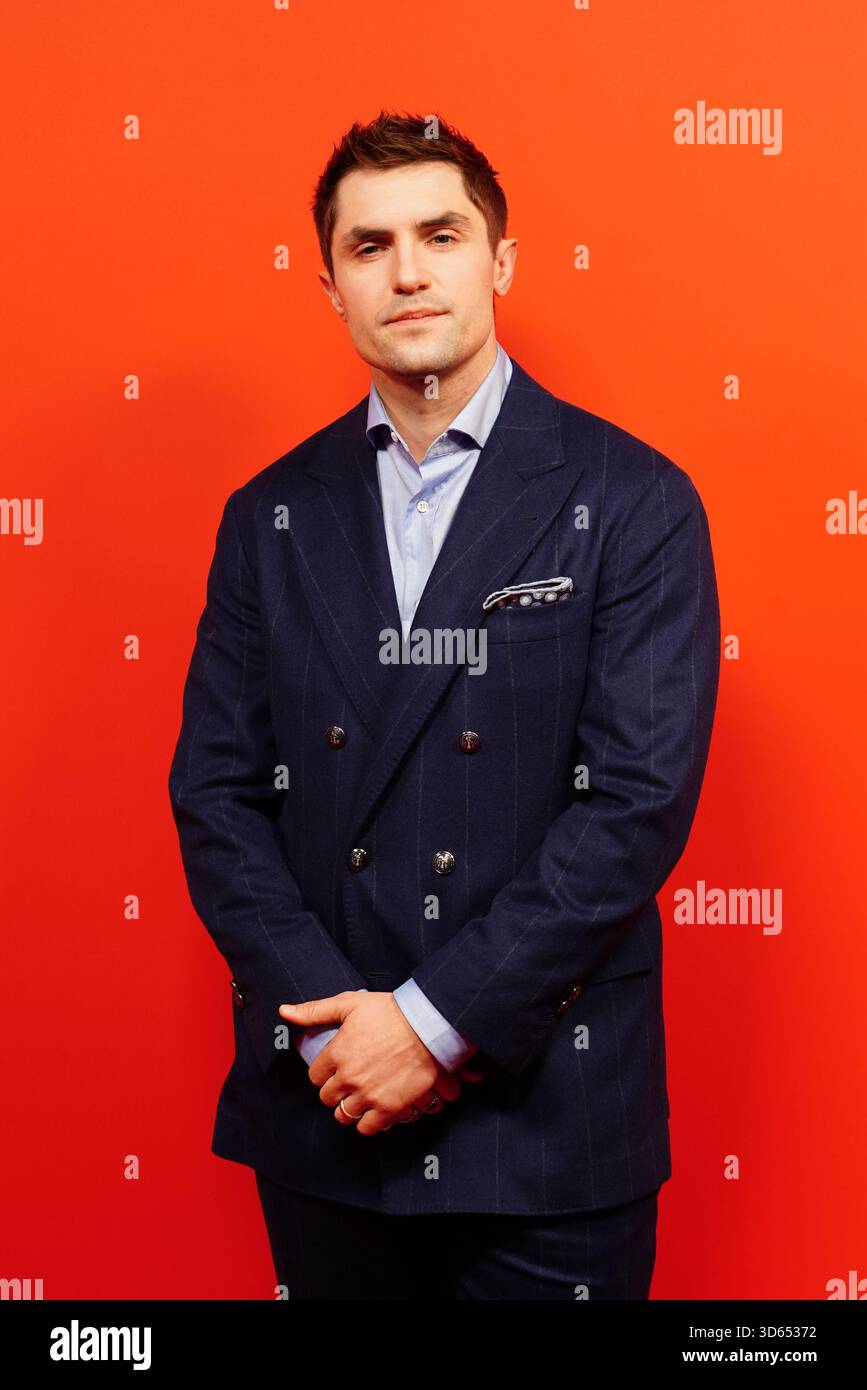 Phil Dunster attends the GQ Men of the Year at 180 Thames in central ...