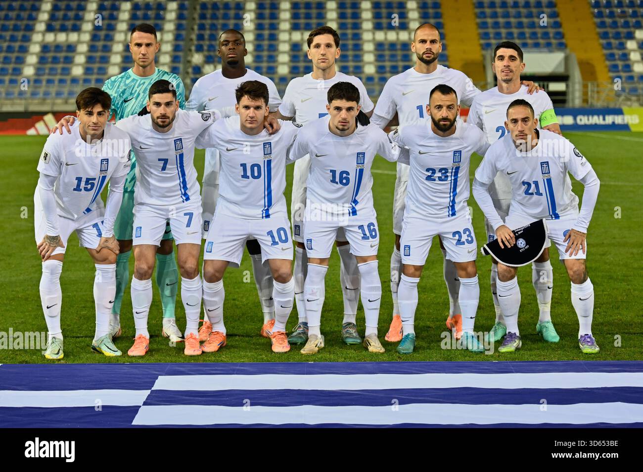 Greek players pose before a group C qualifying soccer match for the ...