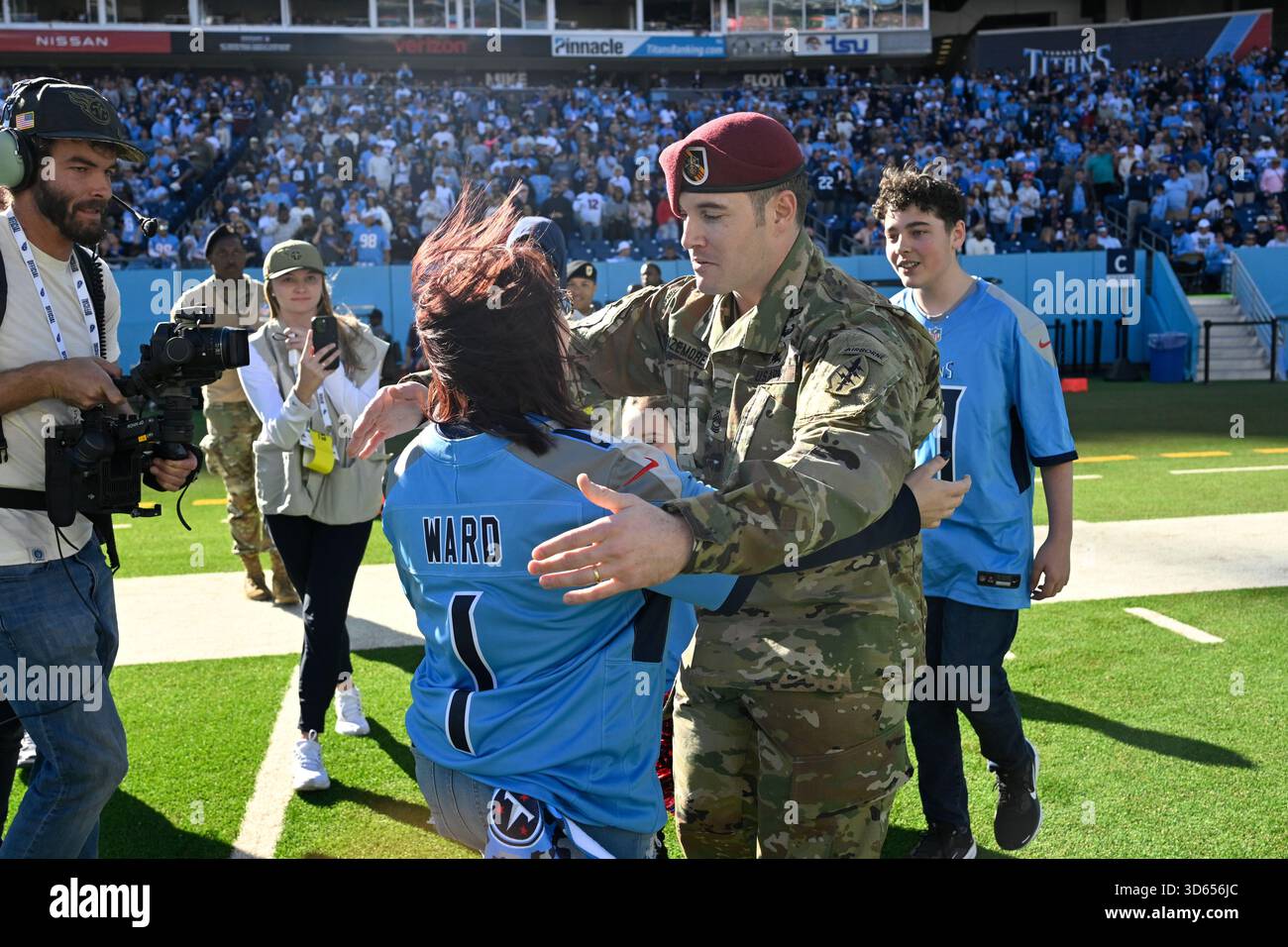 Master Sergeant Sizemore of the 5th Special Forces Group (Airborne) is ...