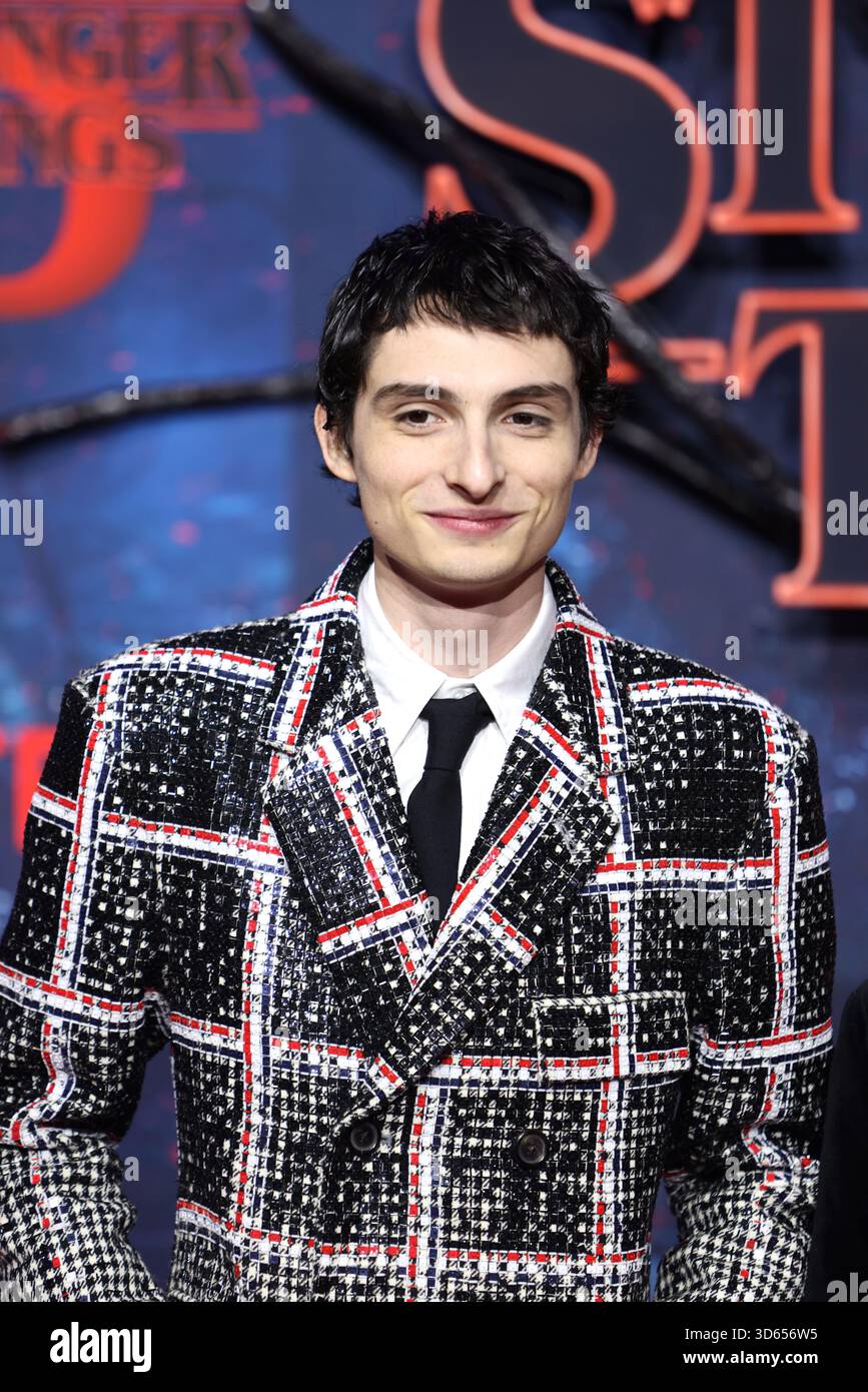 Stranger things season 5 fans hi-res stock photography and images - Alamy