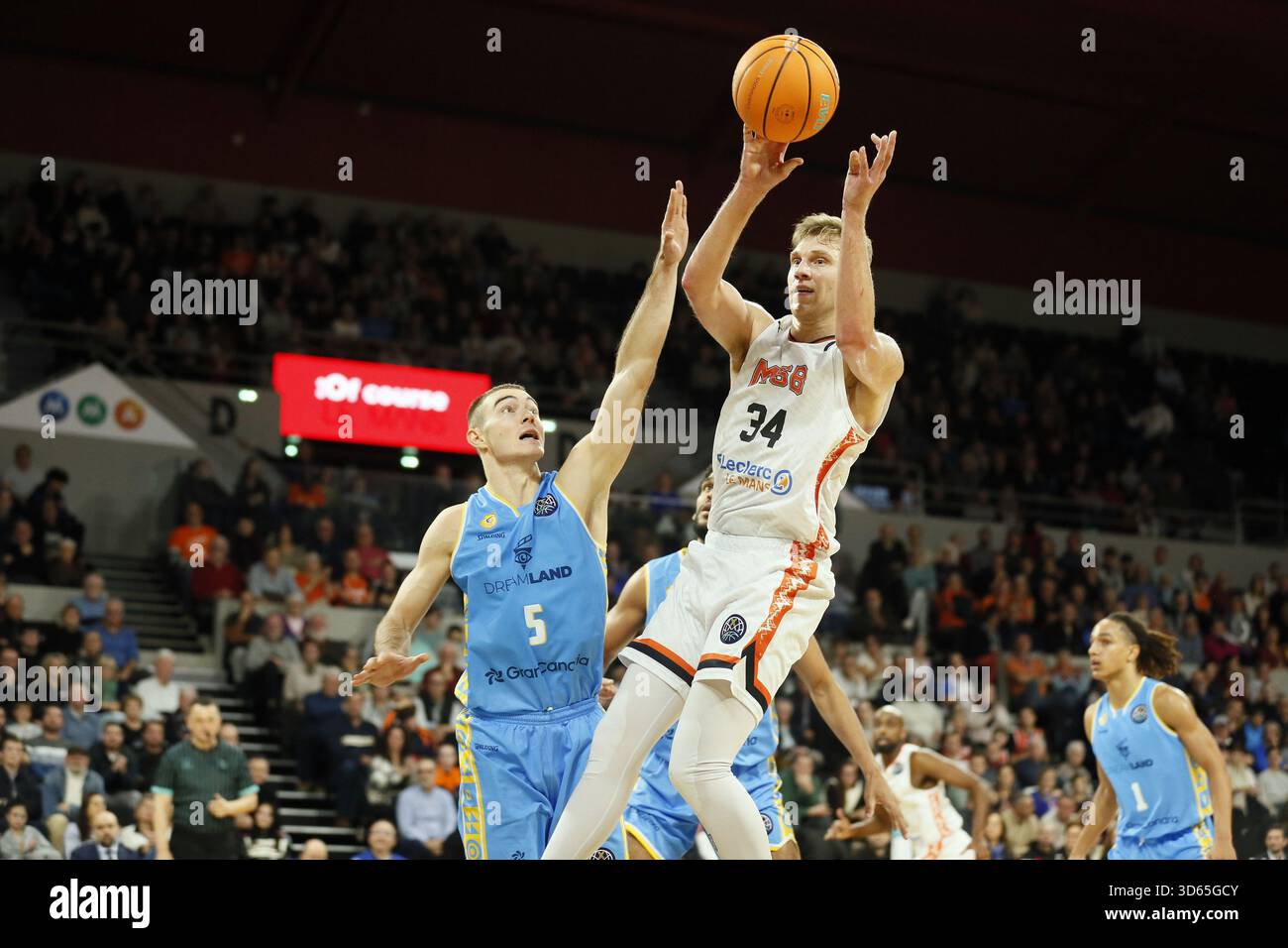 David DiLeo of Le Mans Sarthe Basket during the Champions League, Group ...
