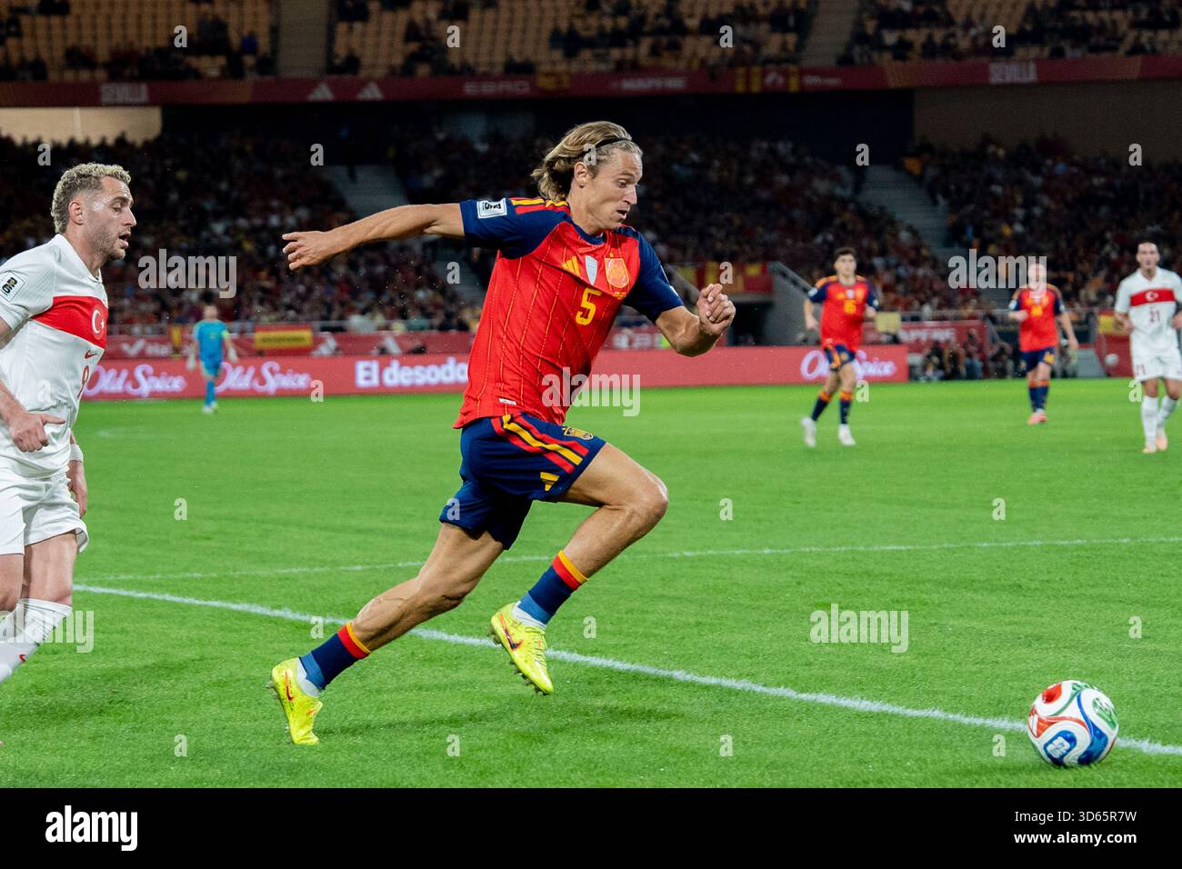 Marcos Llorente (Spain N5) running with the ball during the UEFA World ...