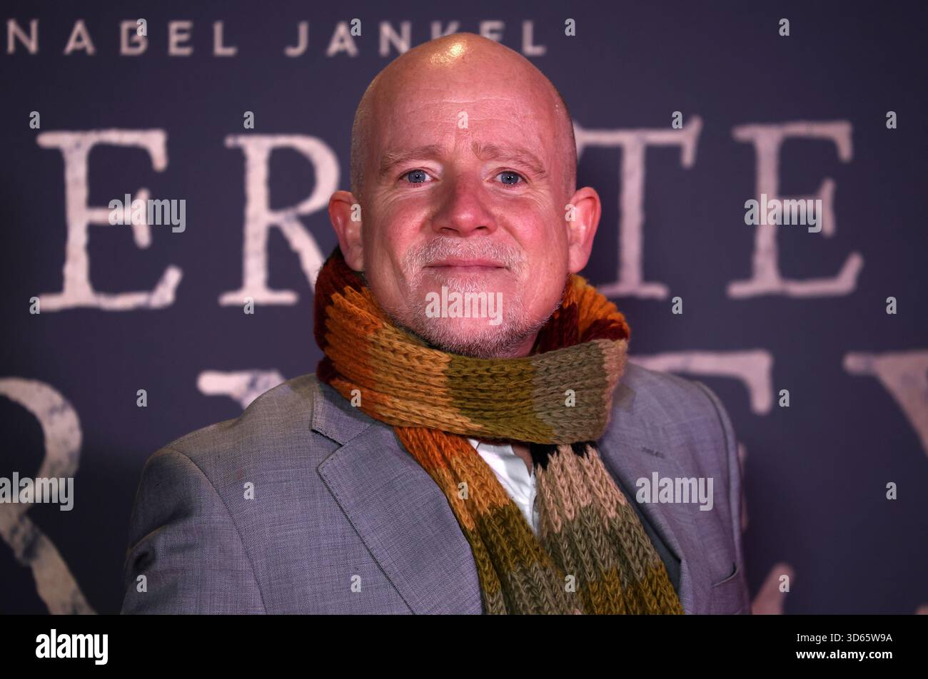 Richard Glover attends the London Premiere of "Desperate Journey" at ...