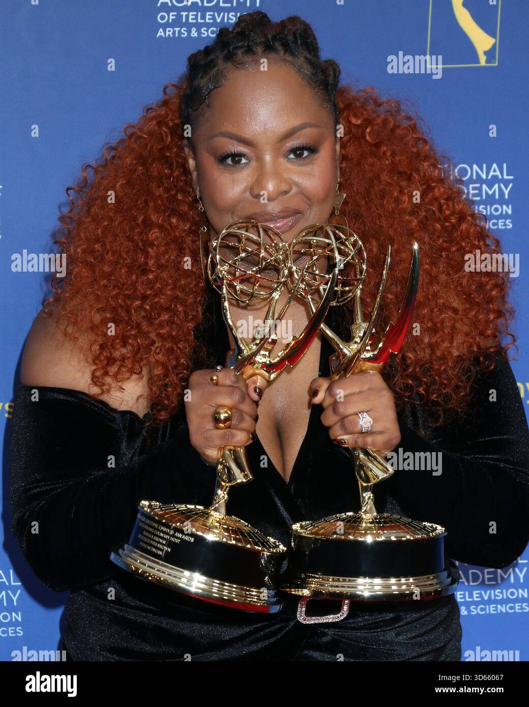 52nd Daytime Emmy Awards - Winners Walk at the Hotel Dena on October 17 ...