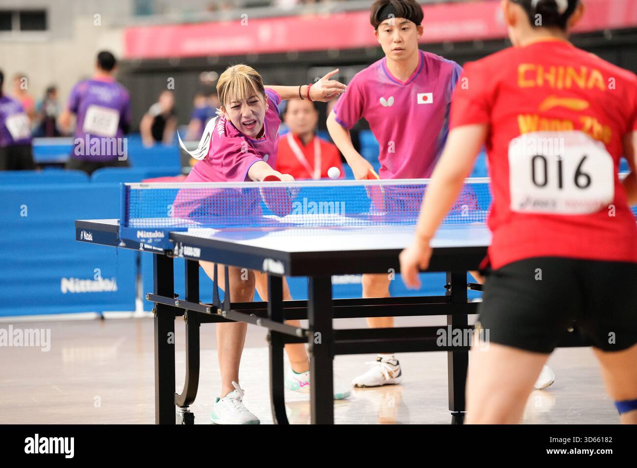 Riho Kamezawa (JPN), NOVEMBER 18, 2025 - Table Tennis : Mixed Doubles ...
