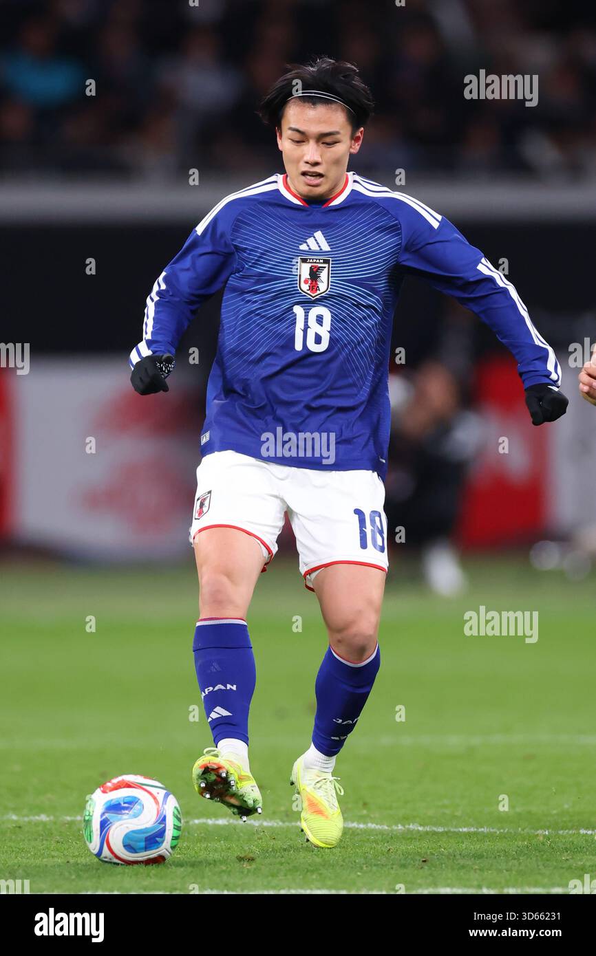 Japan National Stadium, Tokyo, Japan. 18th Nov, 2025. Ayase Ueda (JPN ...