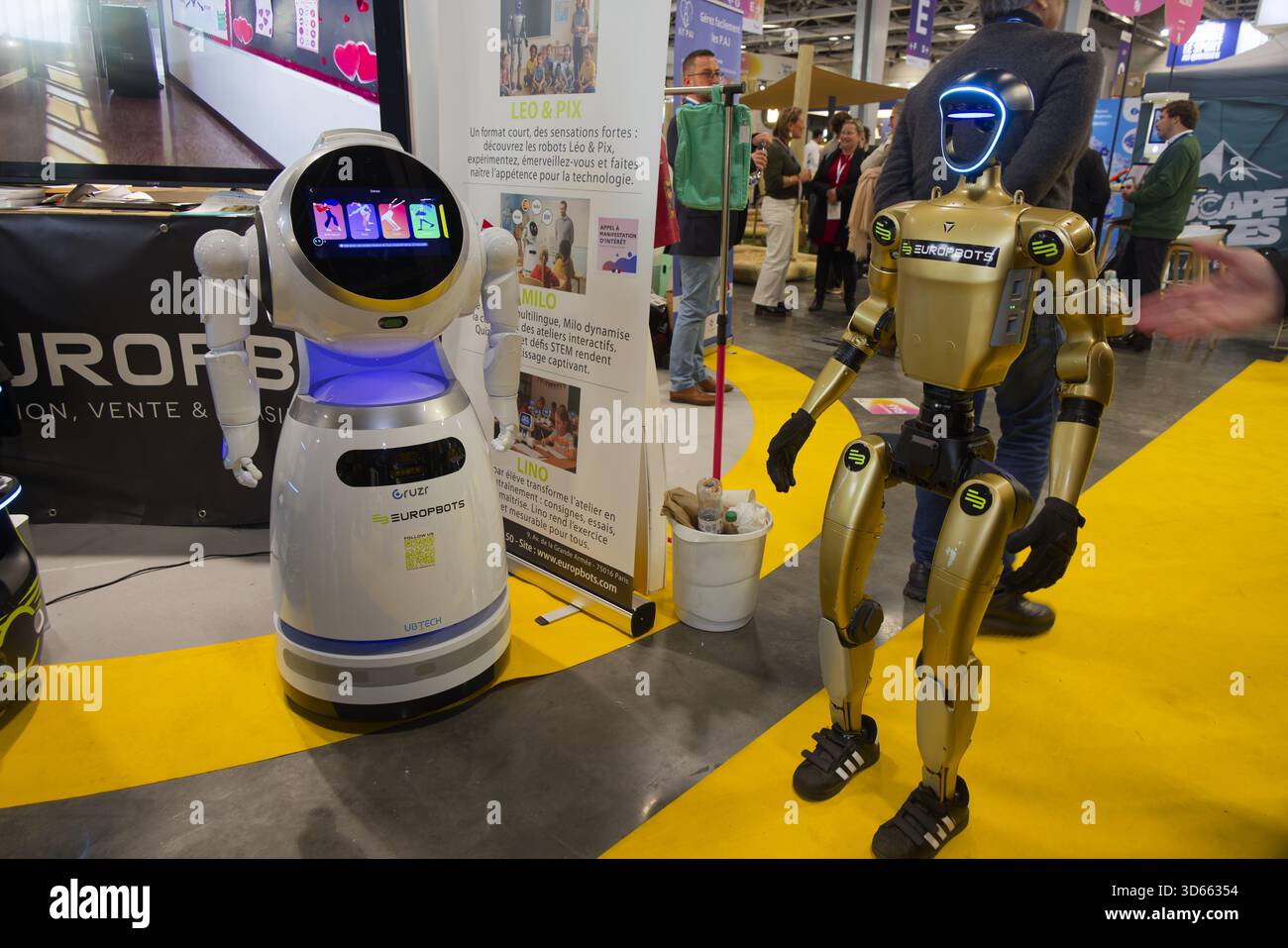 Paris, France. 18th Nov, 2025. Robots displaying by EUROPBOTS during the Mayors' Trade Show at ...