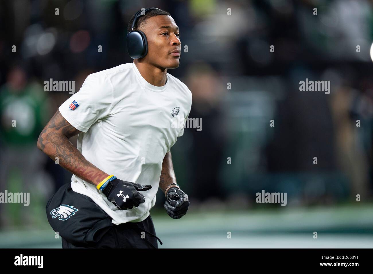 Philadelphia Eagles wide receiver DeVonta Smith in action prior to an ...