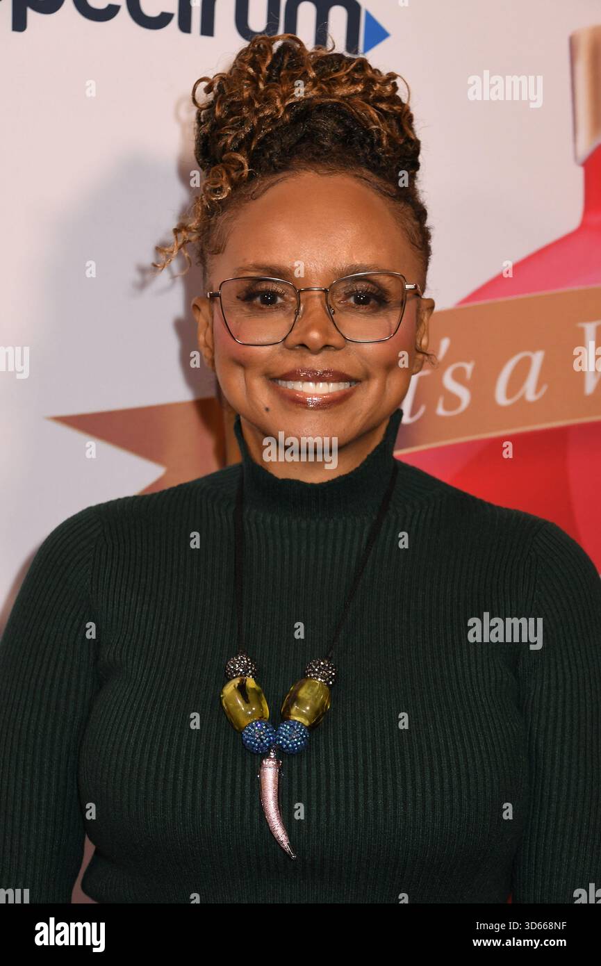 NEW YORK, NY - NOVEMBER 18: Debbi Morgan at the Lifetime Annual It’s a ...