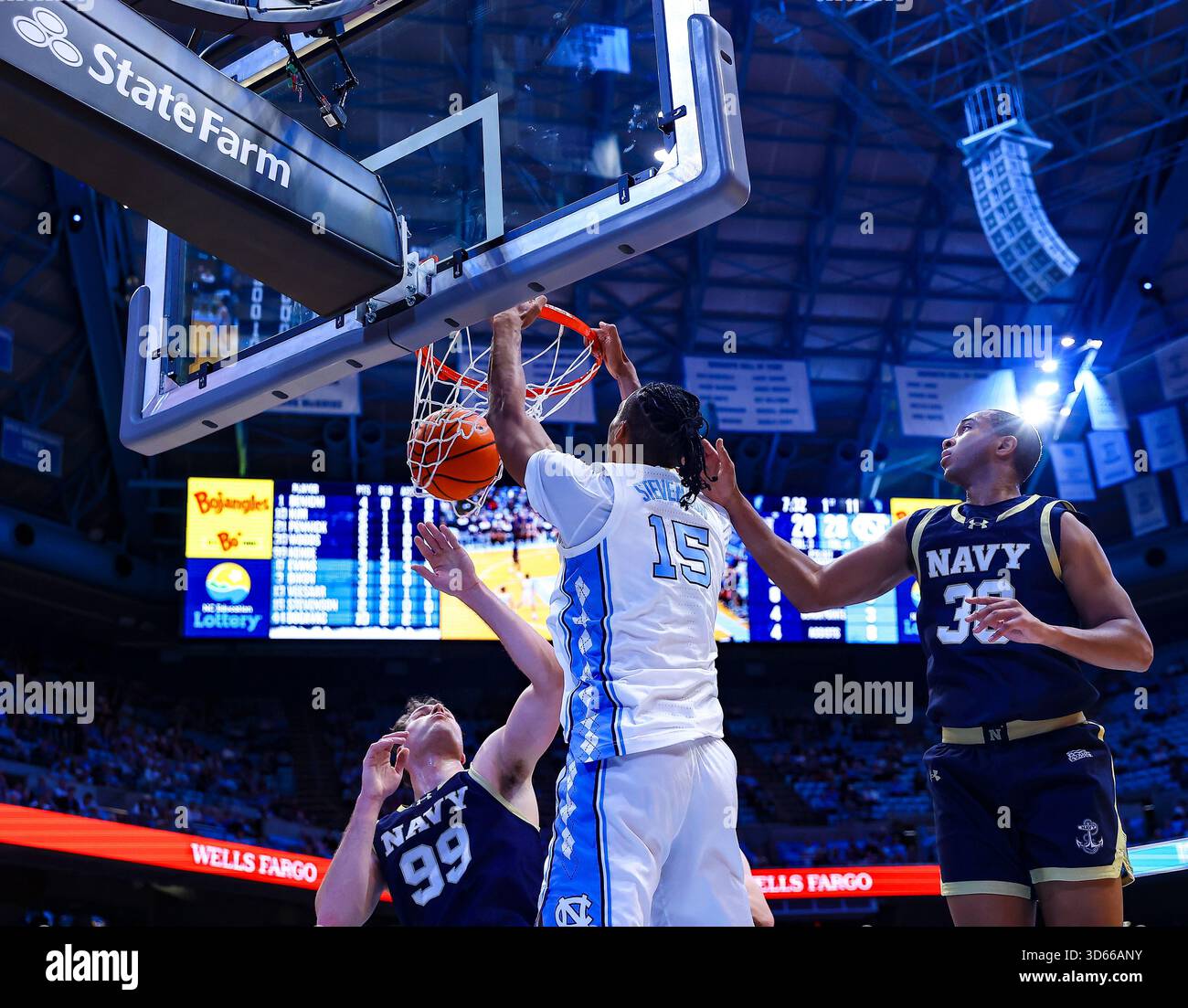 November 18, 2025: North Carolina forward Jarin Stevenson (15) dunks ...