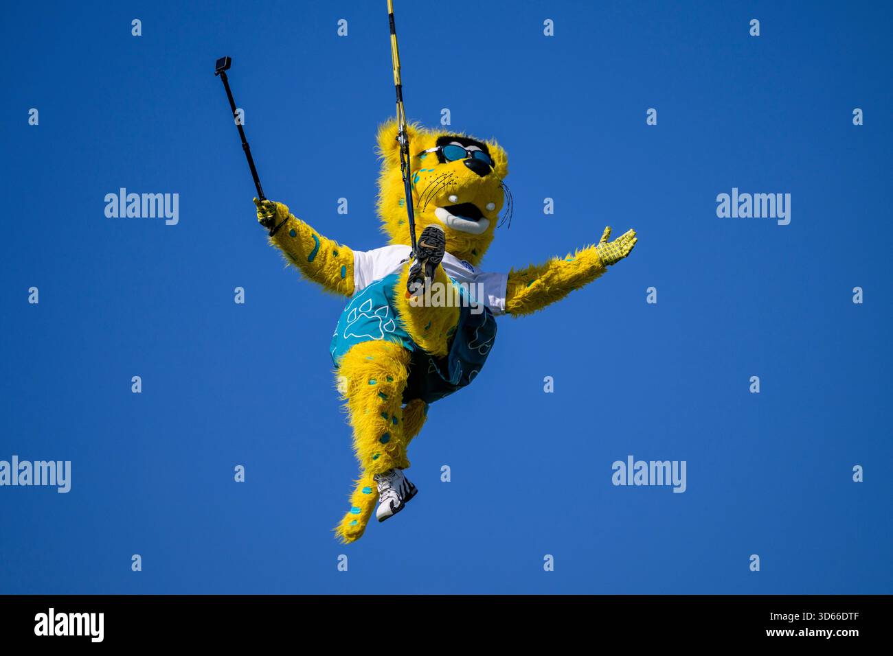 Jacksonville Jaguars mascot Jaxson de Ville arrives in the stadium on a ...