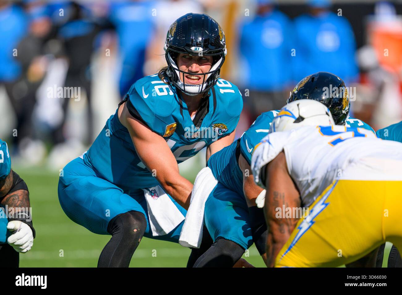 Jacksonville Jaguars quarterback Trevor Lawrence (16) prepares to take ...