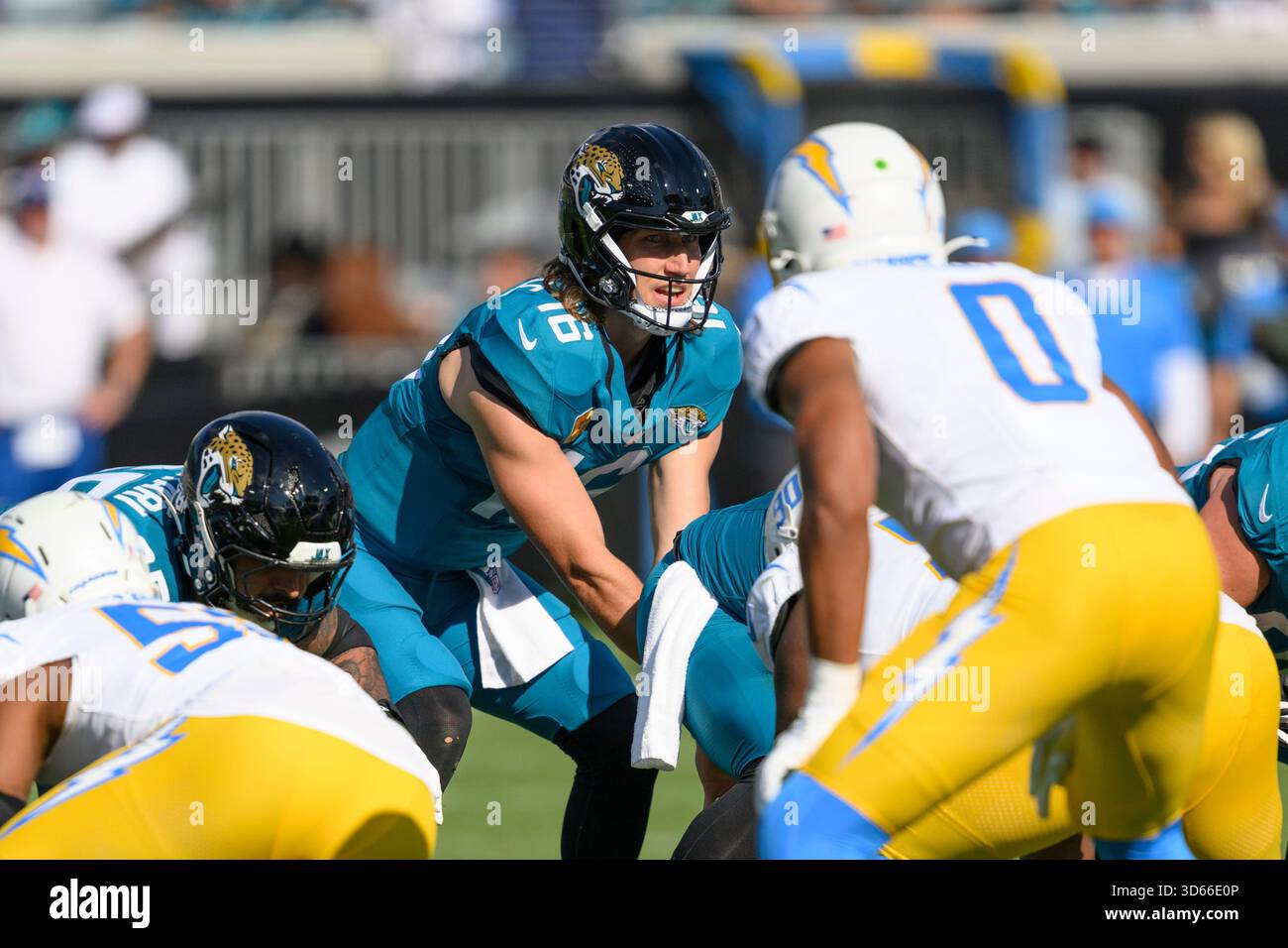 Jacksonville Jaguars quarterback Trevor Lawrence (16) prepares to take ...