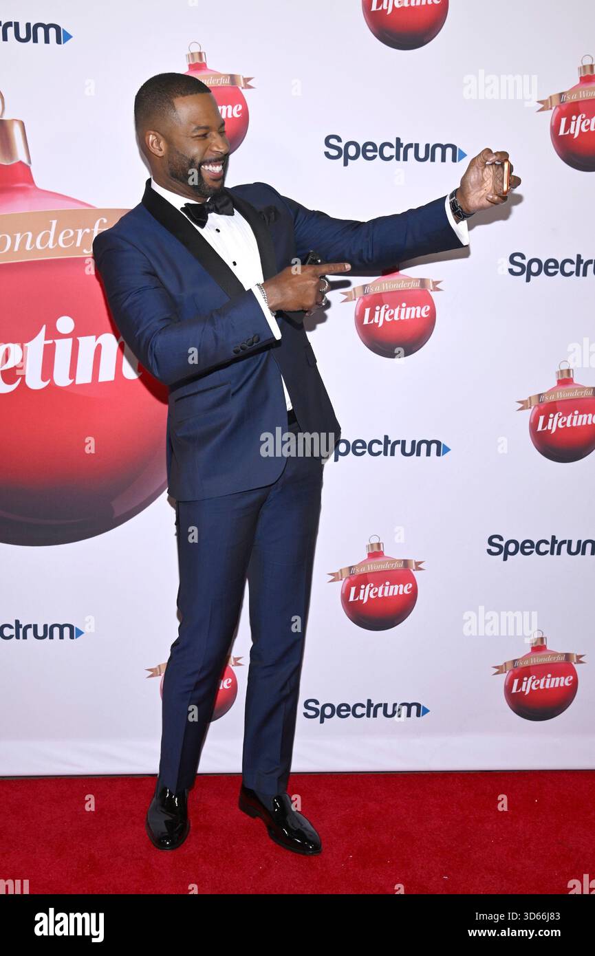 Robert C. Riley attends the 2025 Lifetime 'Its a WonderfullLifetime ...