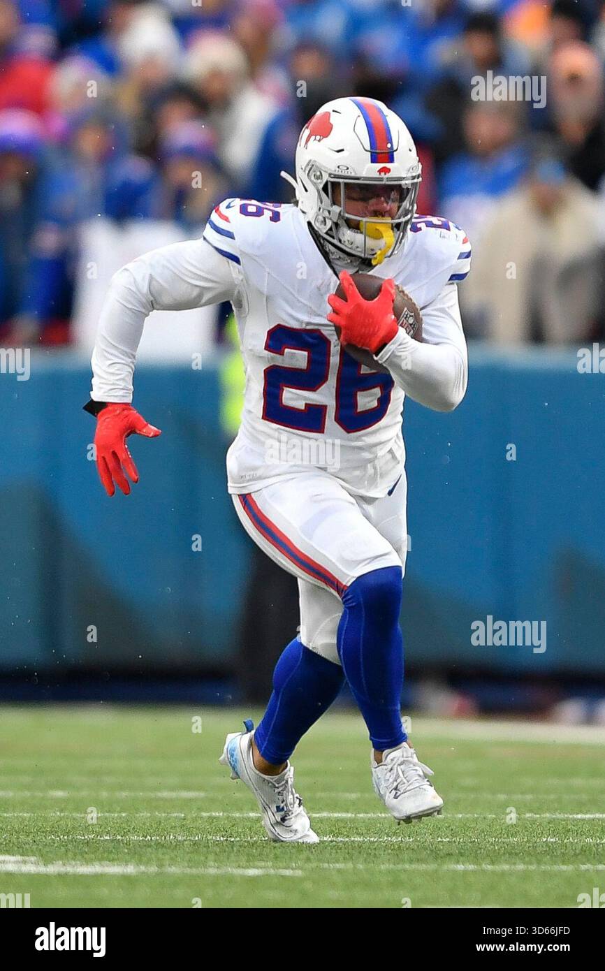 Buffalo Bills running back Ty Johnson (26) runs with the ball during ...