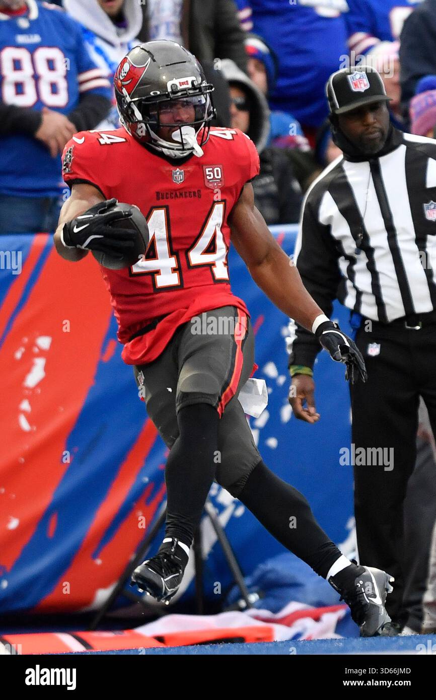 Tampa Bay Buccaneers running back Sean Tucker (44) scores a touchdown ...