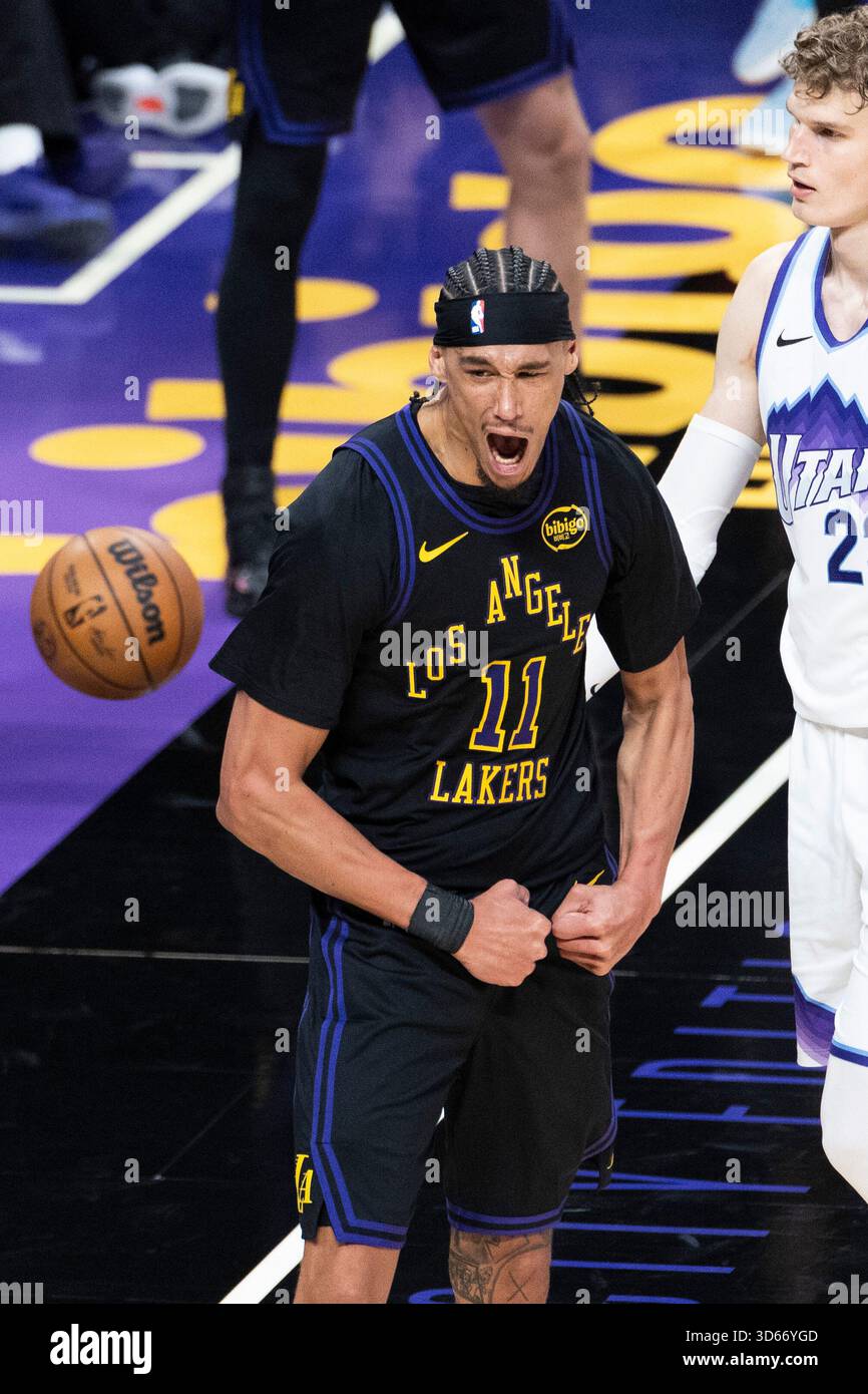 November 18, 2025, Los Angeles, California, USA: Los Angeles Lakersâ ...