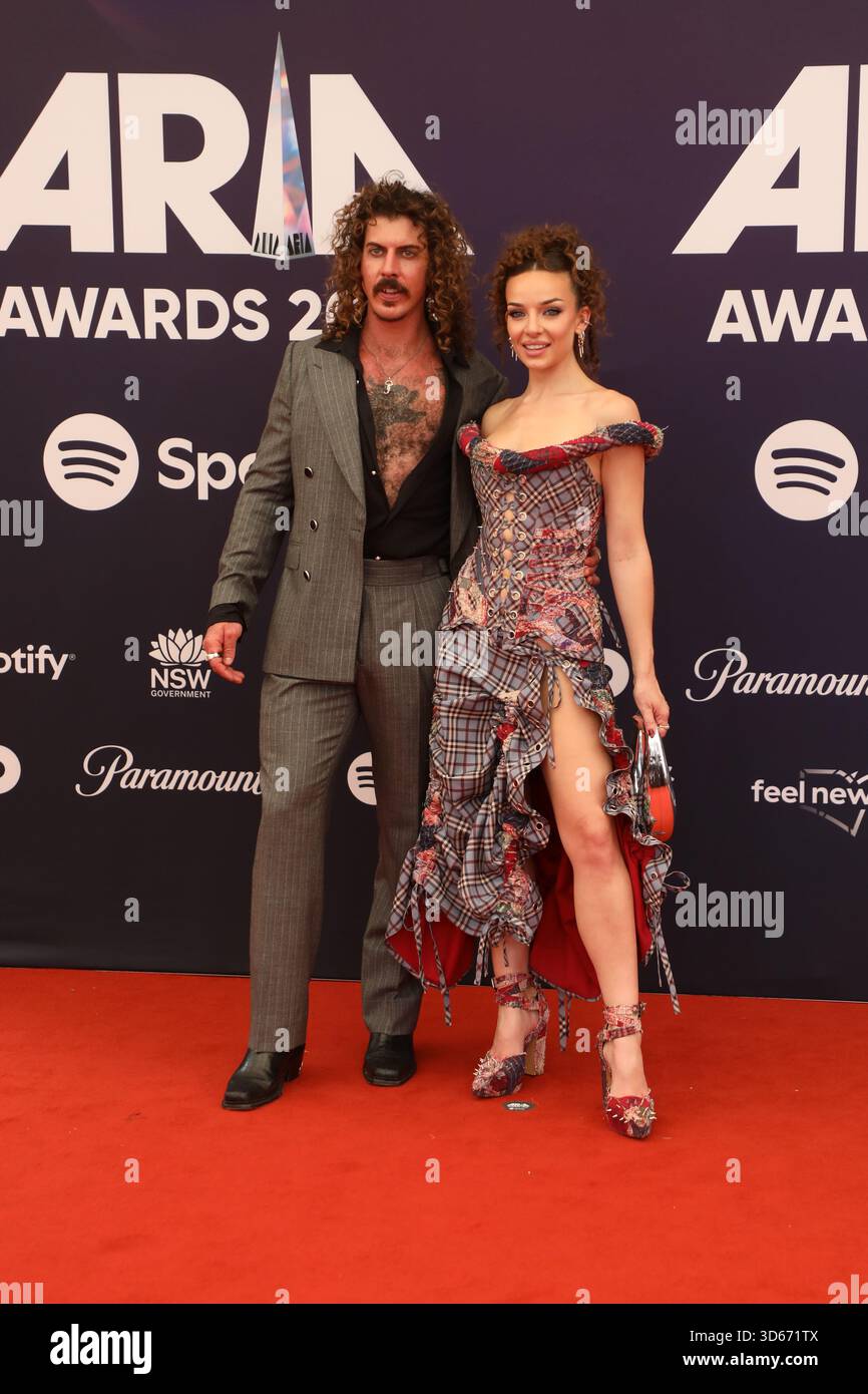 Sydney, Australia. 19th November 2025. Keli Holiday (Adam Hyde) and ...