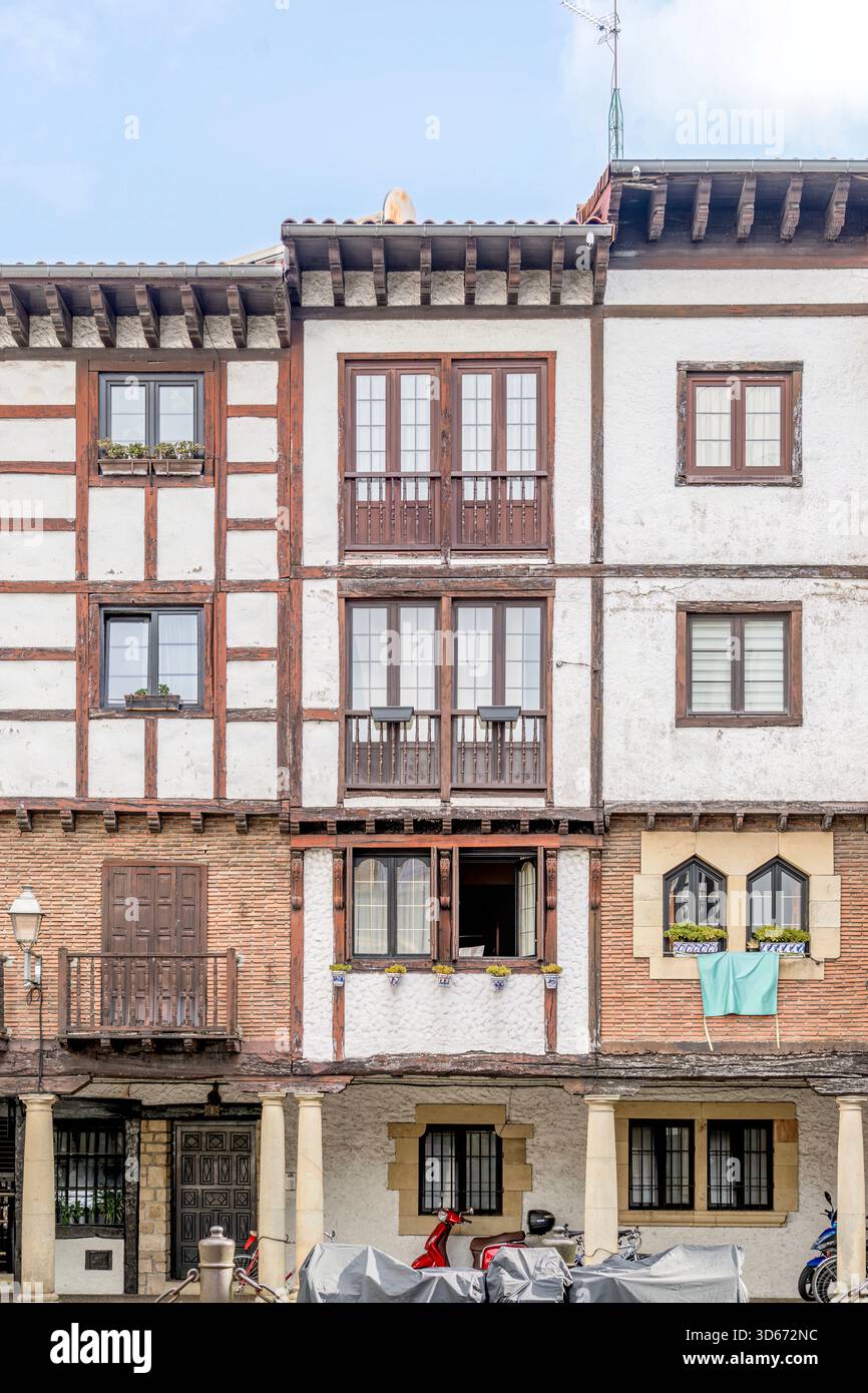 Half timbered houses facades hi-res stock photography and images - Alamy
