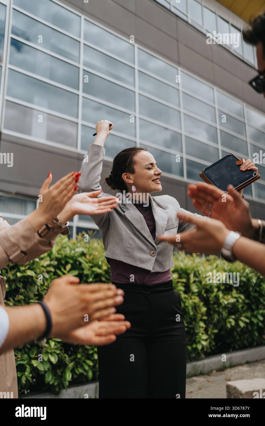 Joyous applause hi-res stock photography and images - Alamy