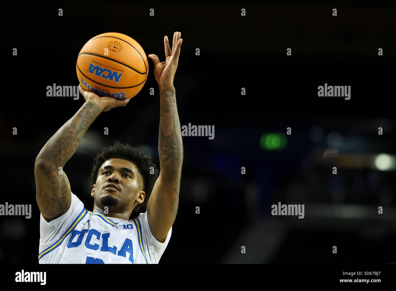 UCLA guard Donovan Dent (2) shoots a free throw during the second half ...