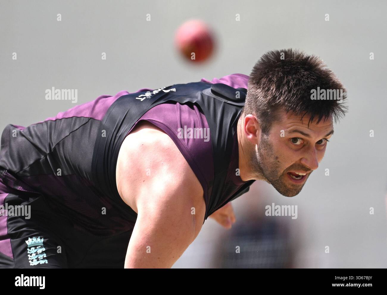 Mark Wood bowls during an England Cricket Team training session at ...