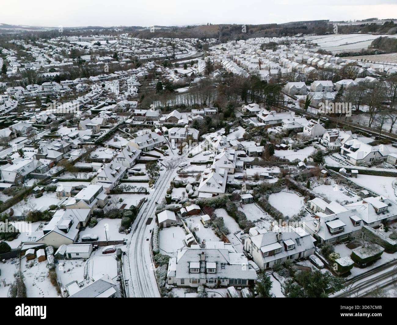 UK Weather Scotland 19/11/25 - The first snow of the year falls in ...