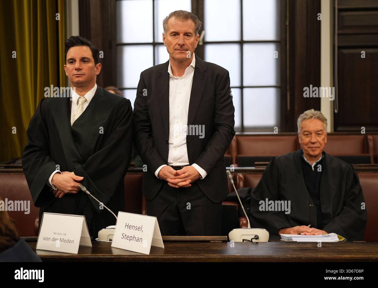 19 November 2025, Hamburg: Stephan Hensel (center), ex-husband and ...