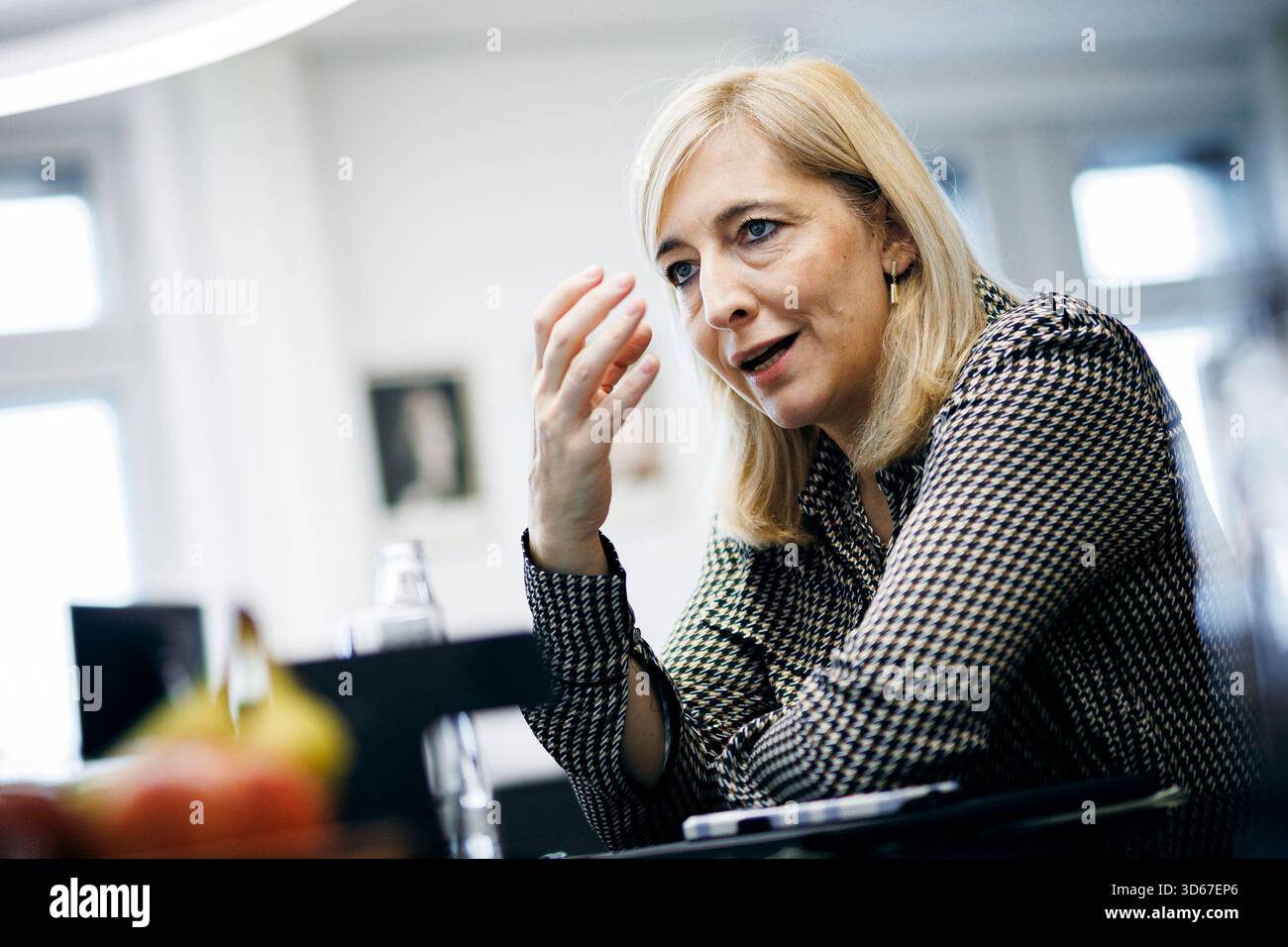 Nina Warken CDU, Bundesministerin fuer Gesundheit, aufgenommen im ...