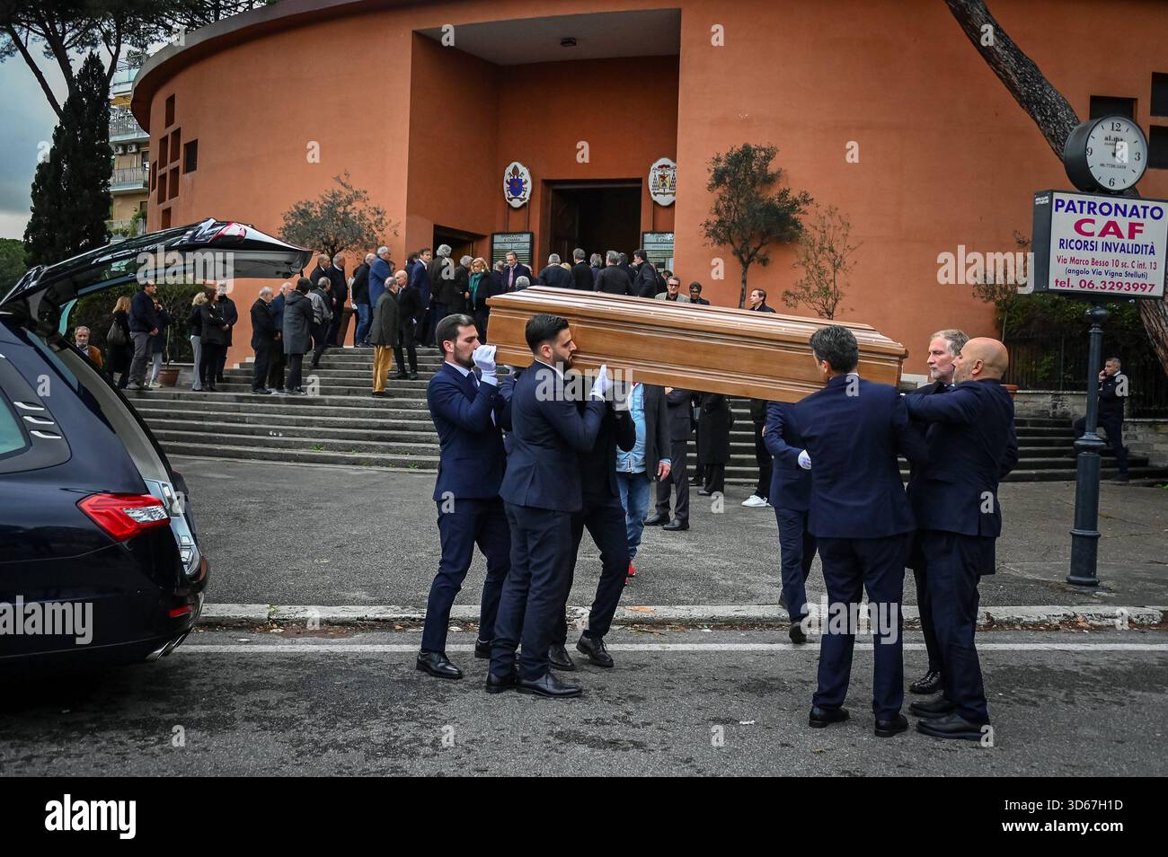 **NO WEB AND NEWSPAPERS ONLY FOR ITALY** Funeral of Cesare Cursi Stock ...