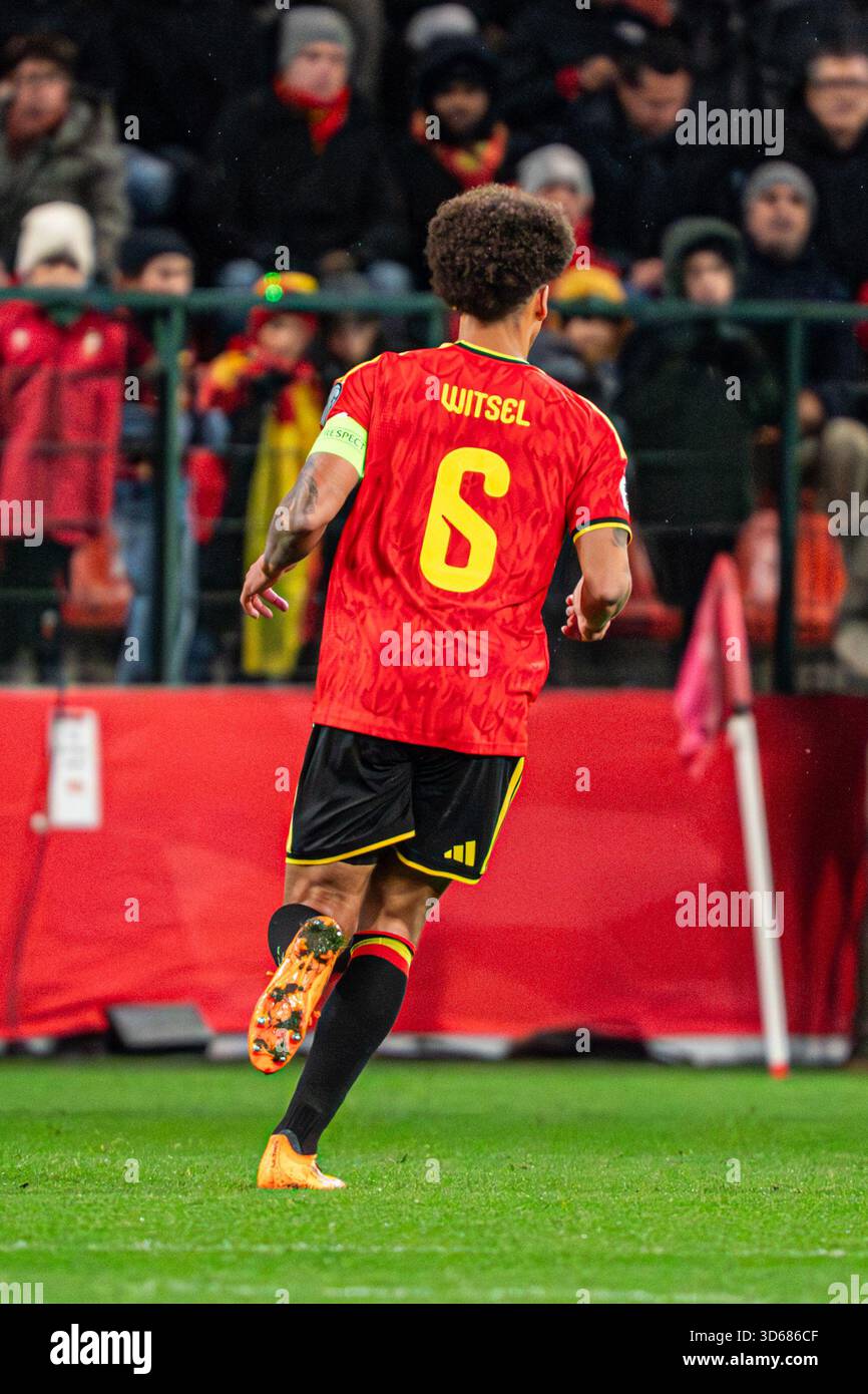 LIEGE, BELGIUM - NOVEMBER 18: Alex Witsel of Belgium from behind during ...