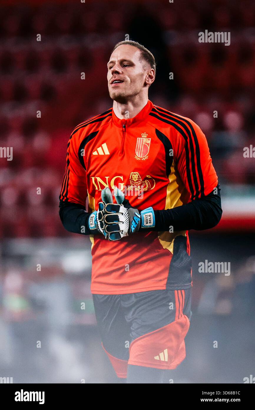 Matz Sels (Belgium, 13) warming up FIFA World Cup UEFA Qualifiers ...