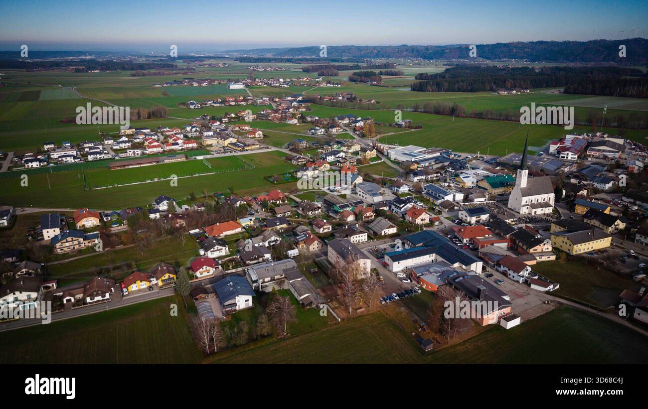19.11.2025, Lochen am See, AUT, Unterwegs in Oberösterreich, Symbolbild, Themenbild ...